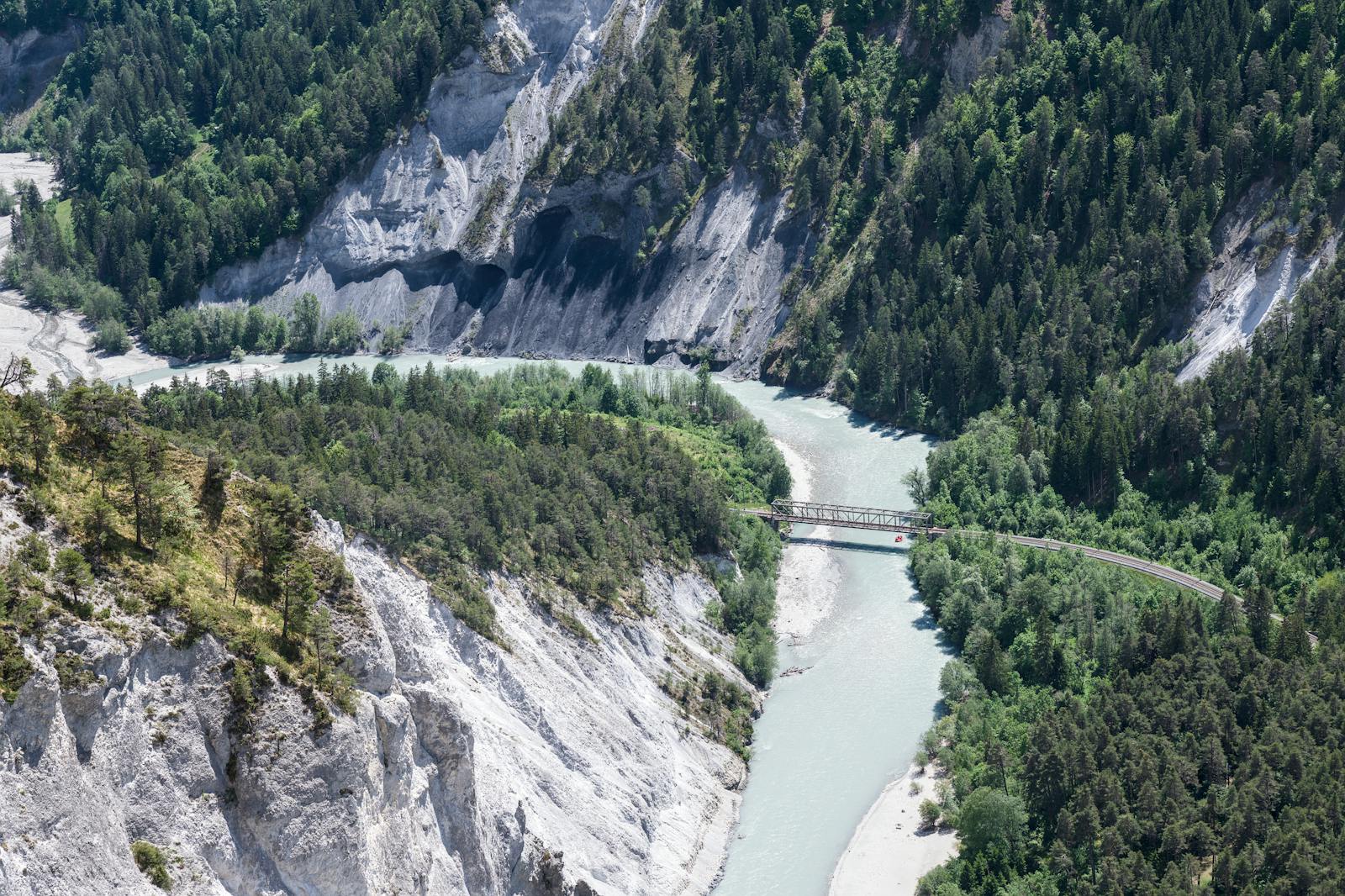 Bending+Cleavage Photos, Download The BEST Free Bending+Cleavage Stock ...