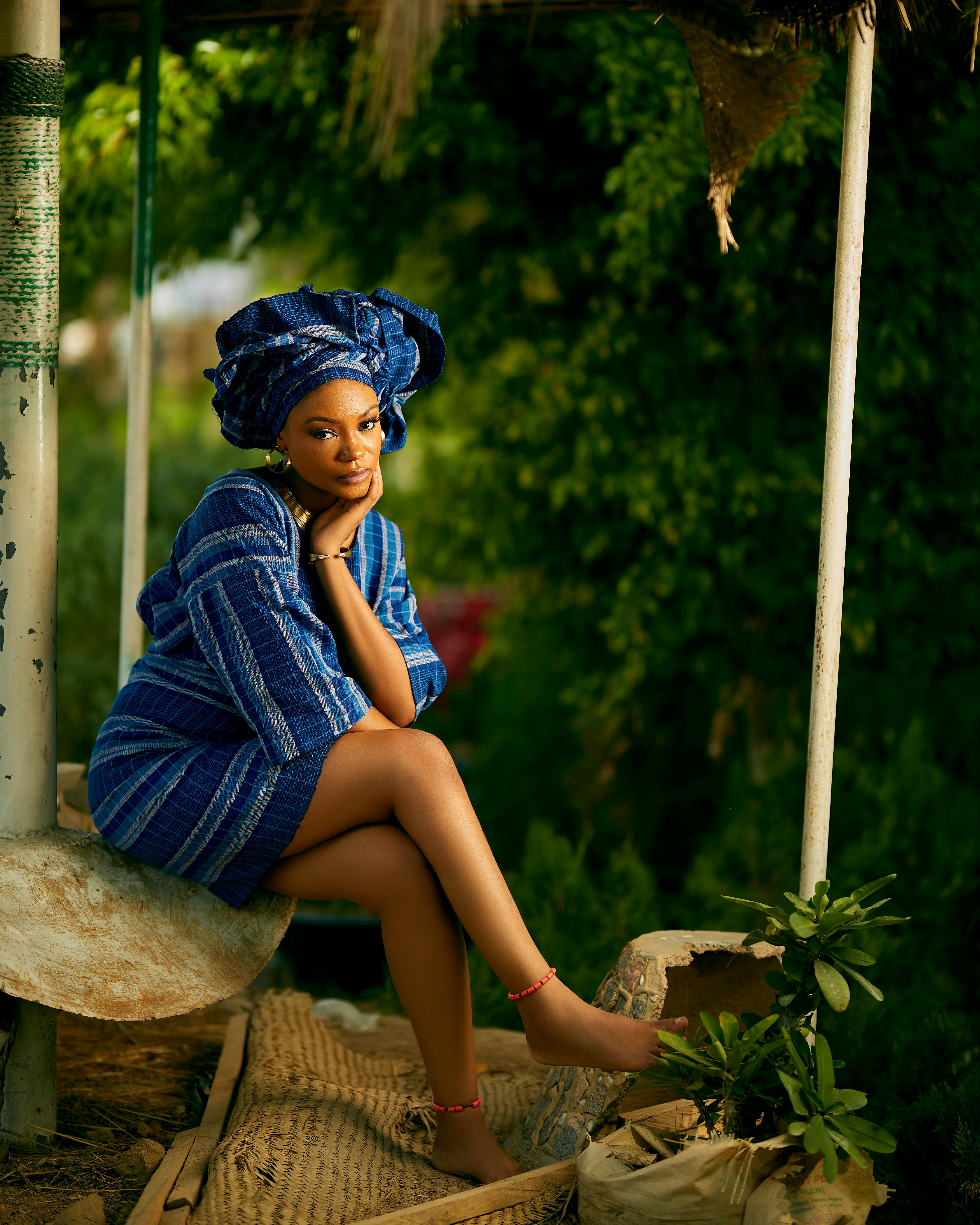 Women+Landing+Strips Photos, Download The BEST Free Women+Landing ...