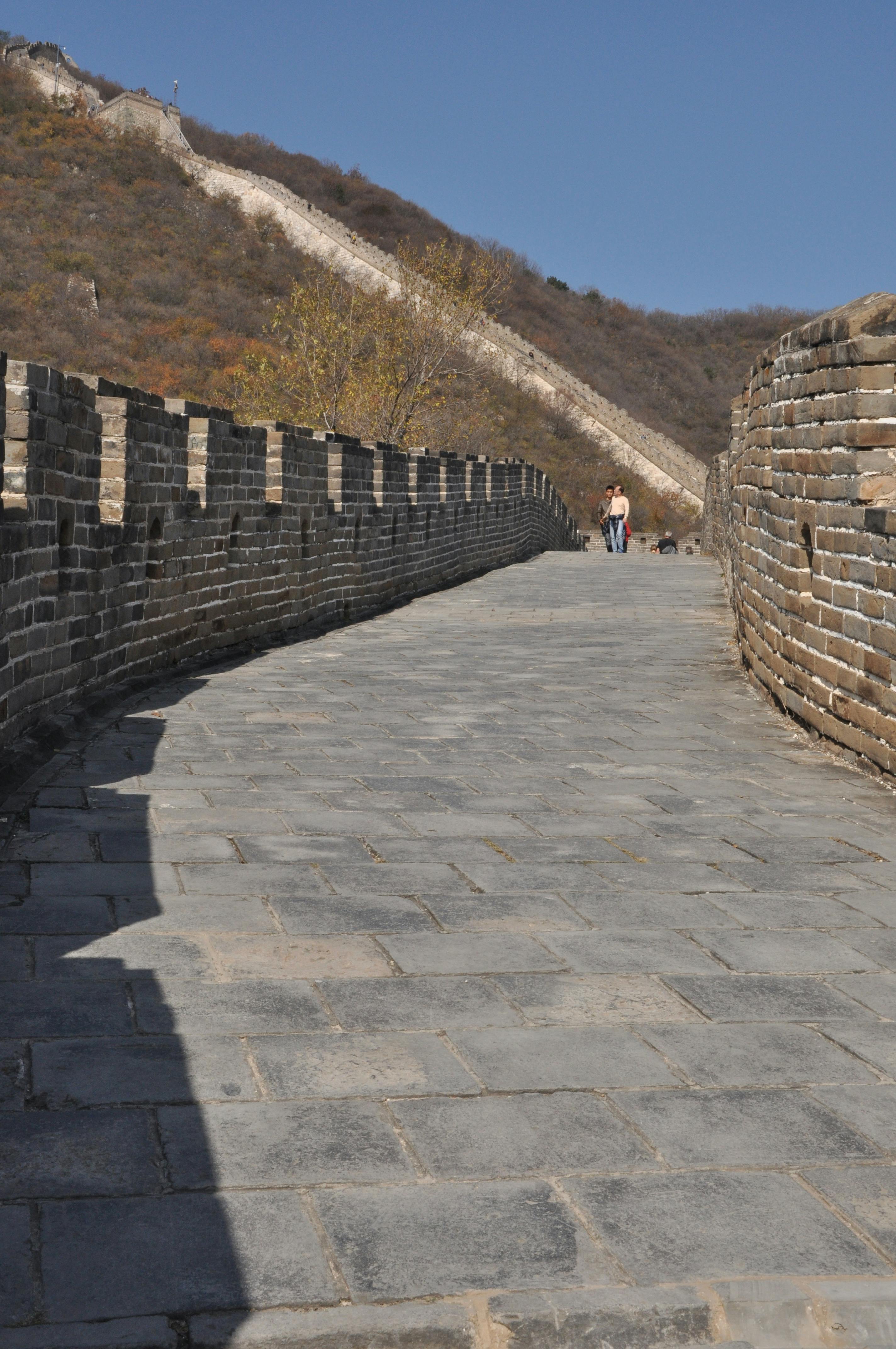 Exploring the Great Wall of China in Autumn · Free Stock Photo