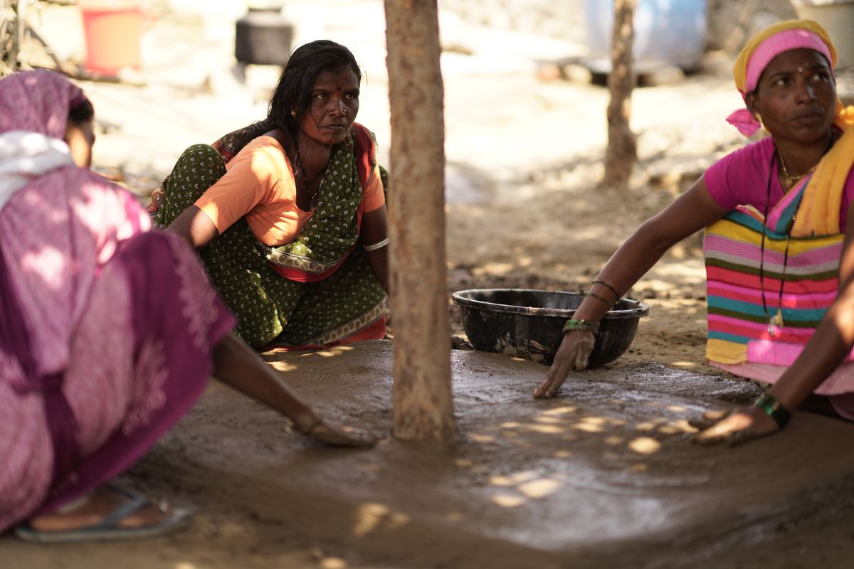 Village Women Photos, Download The BEST Free Village Women Stock Photos ...