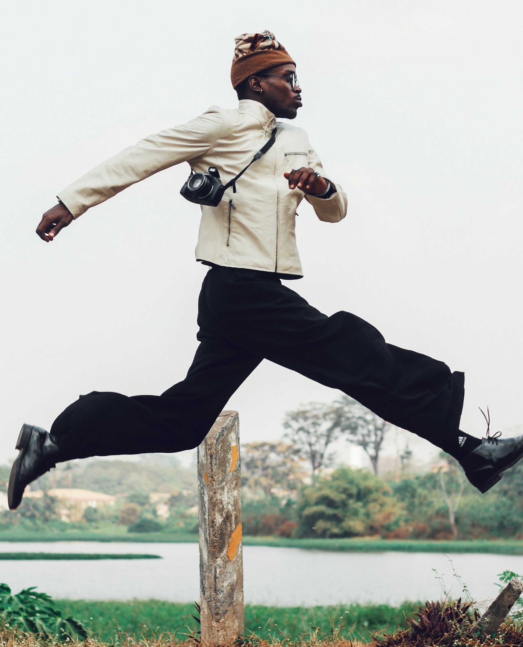 Man Camera Photos, Download The BEST Free Man Camera Stock Photos & HD ...