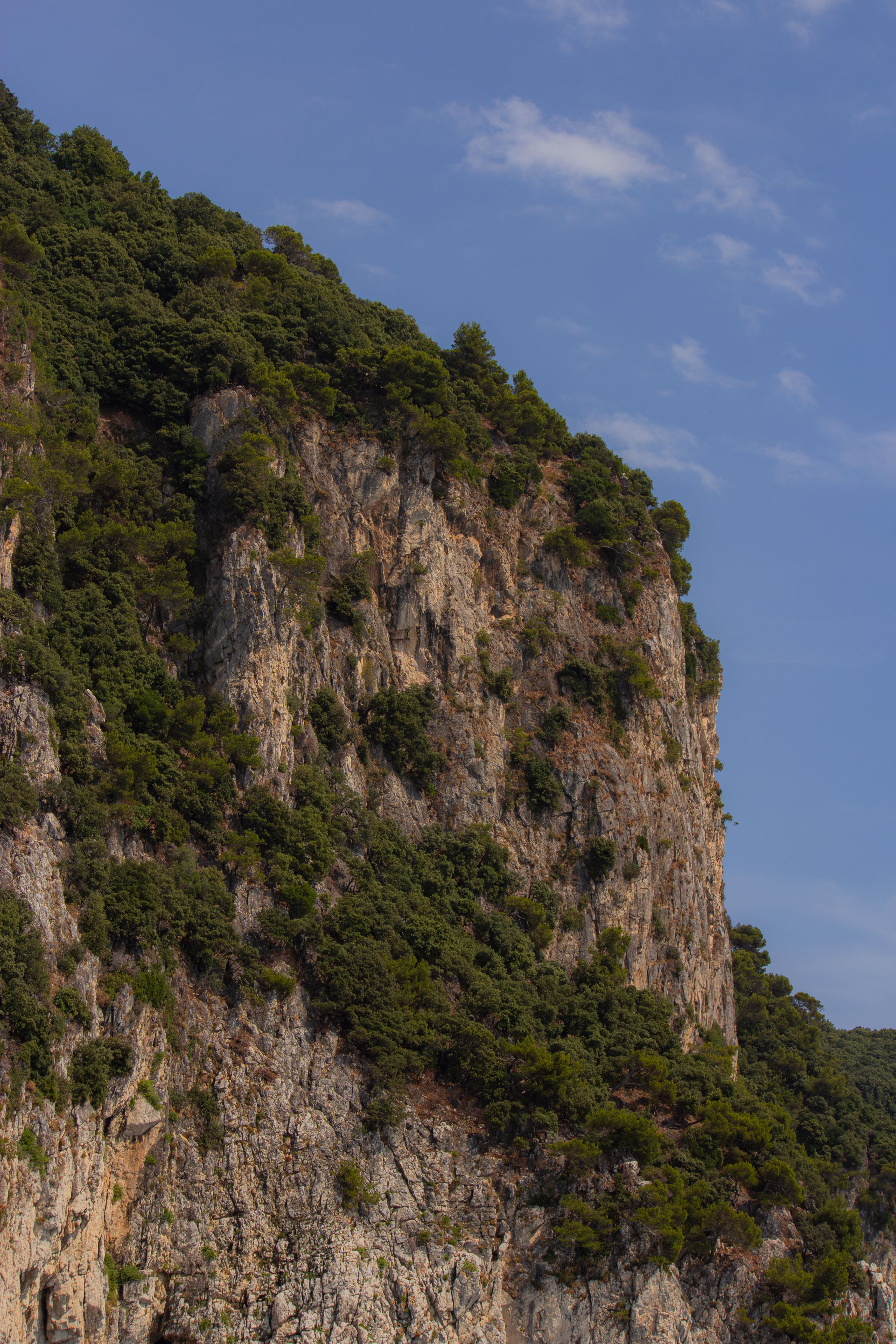 Mountain Cliff Photos, Download The BEST Free Mountain Cliff Stock ...