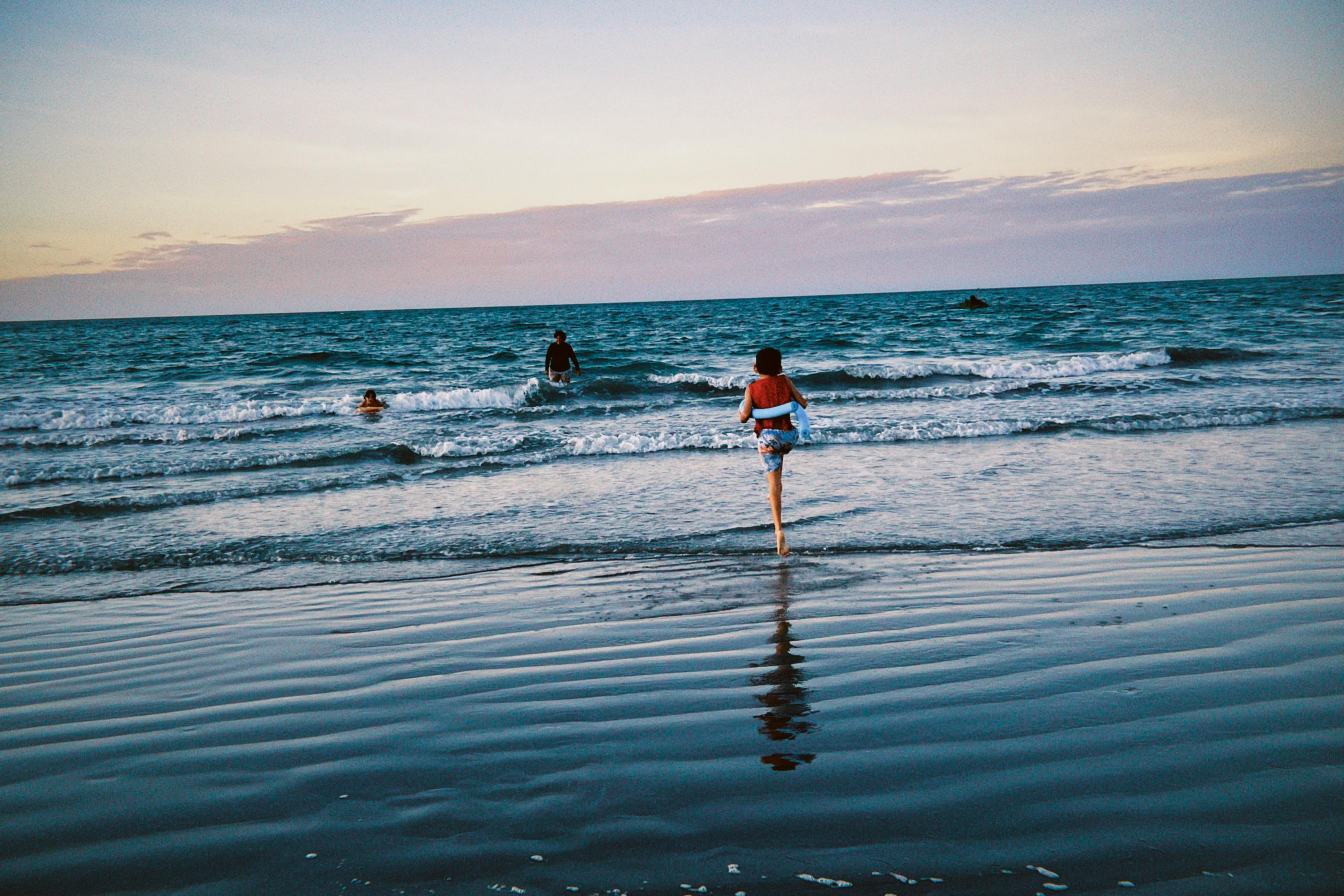 Human Loda Photos, Download The BEST Free Human Loda Stock Photos & HD ...