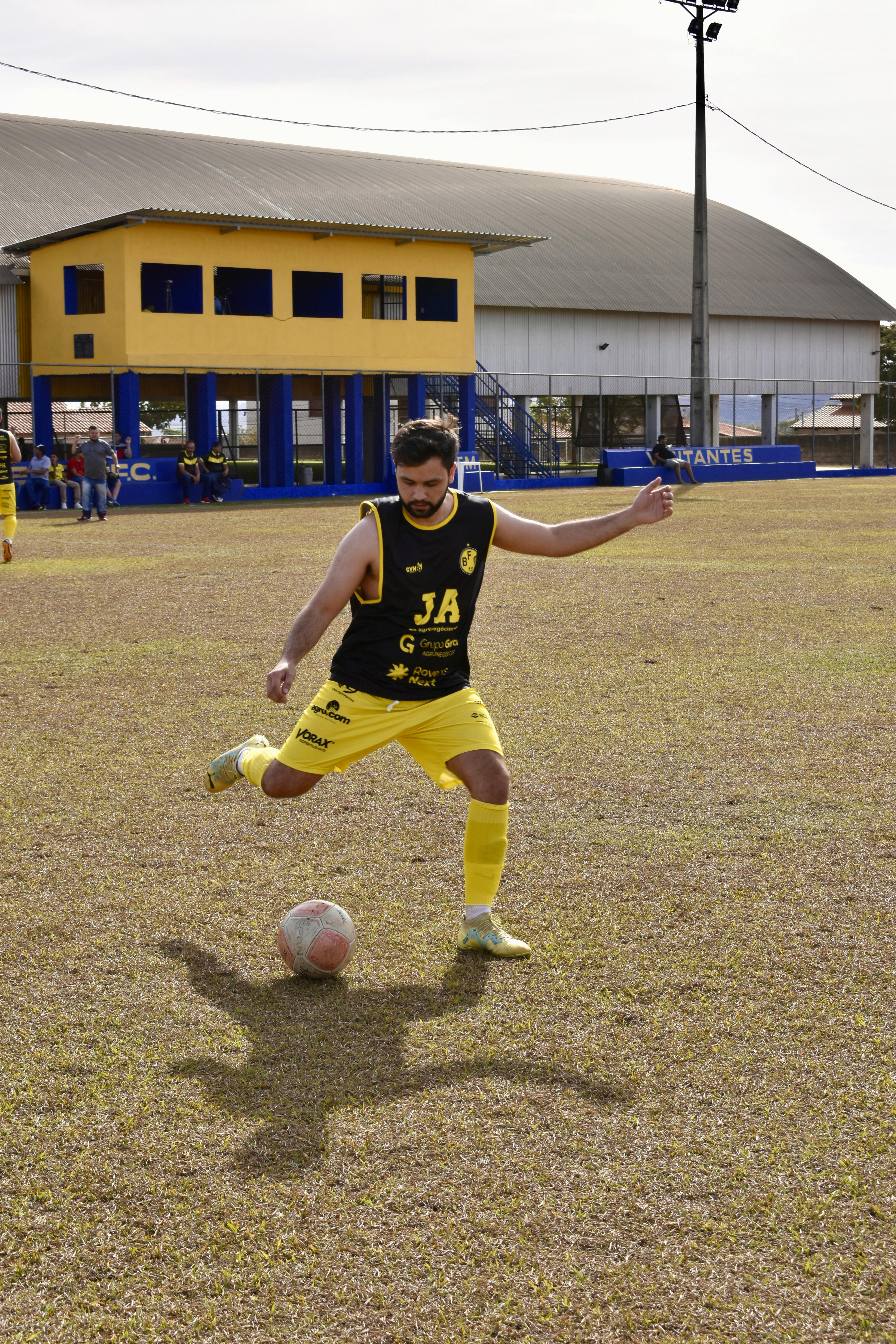 Kick Photos, Download The BEST Free Kick Stock Photos & HD Images