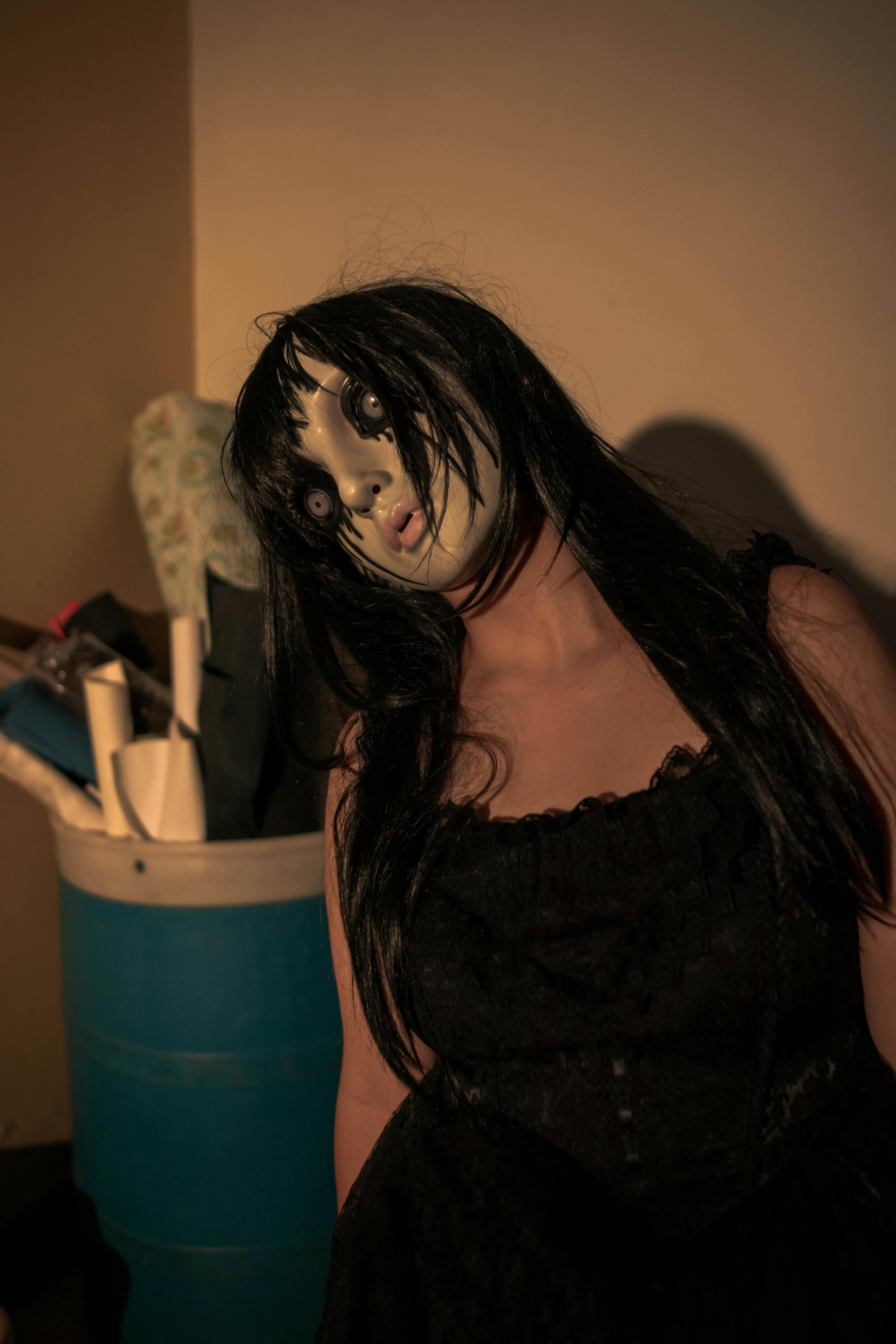 Labubu Doll Photos, Download The BEST Free Labubu Doll Stock Photos ...