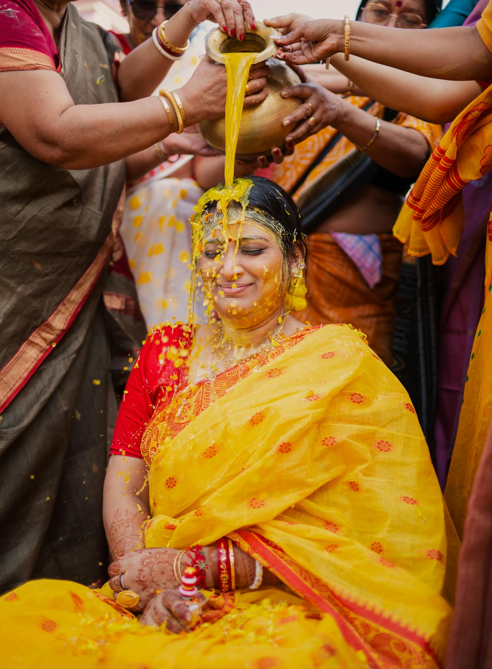 Gold Jewelry Photos, Download The BEST Free Gold Jewelry Stock Photos ...