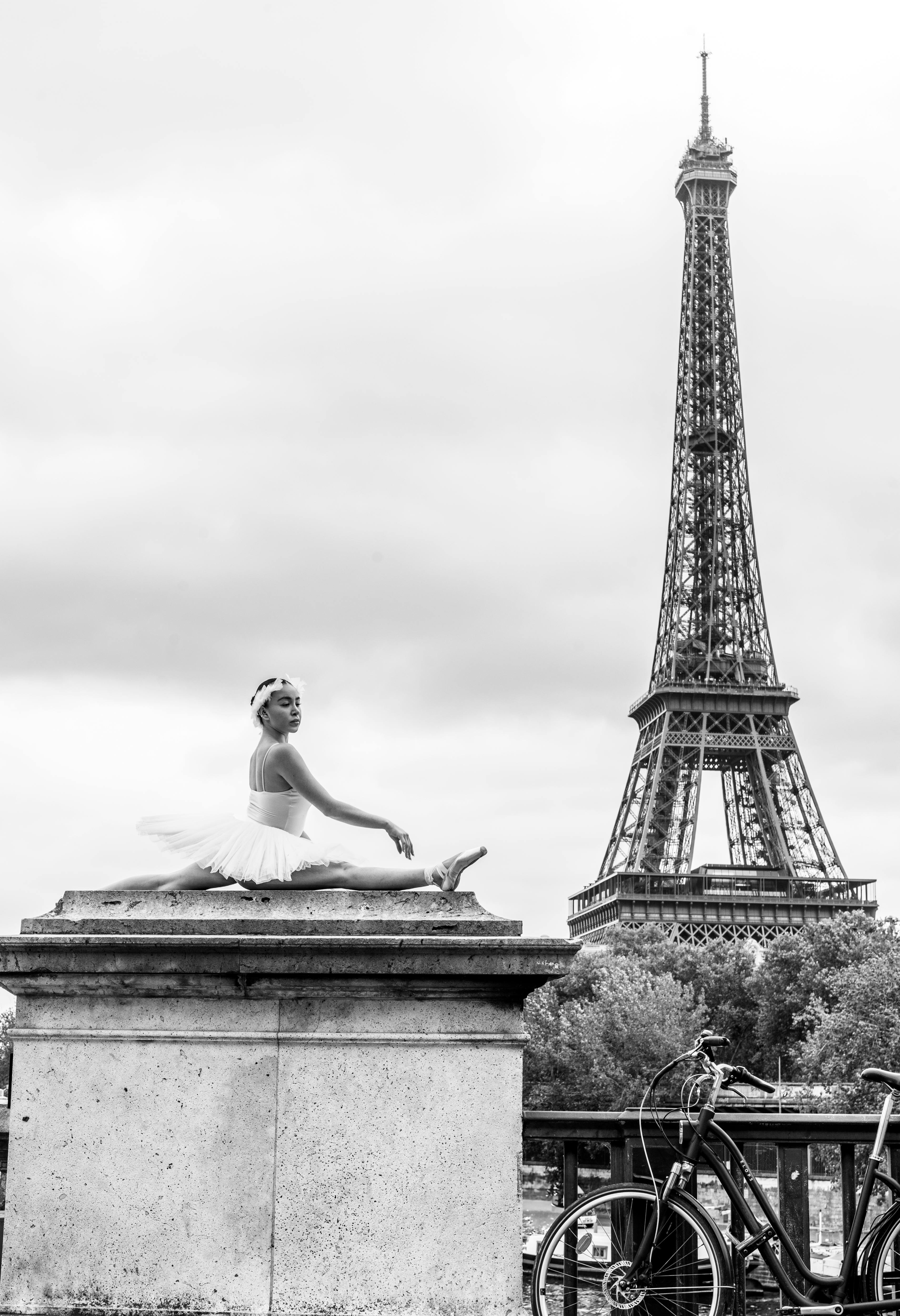 Elegant Ballerina Poses by Eiffel Tower in Paris · Free Stock Photo