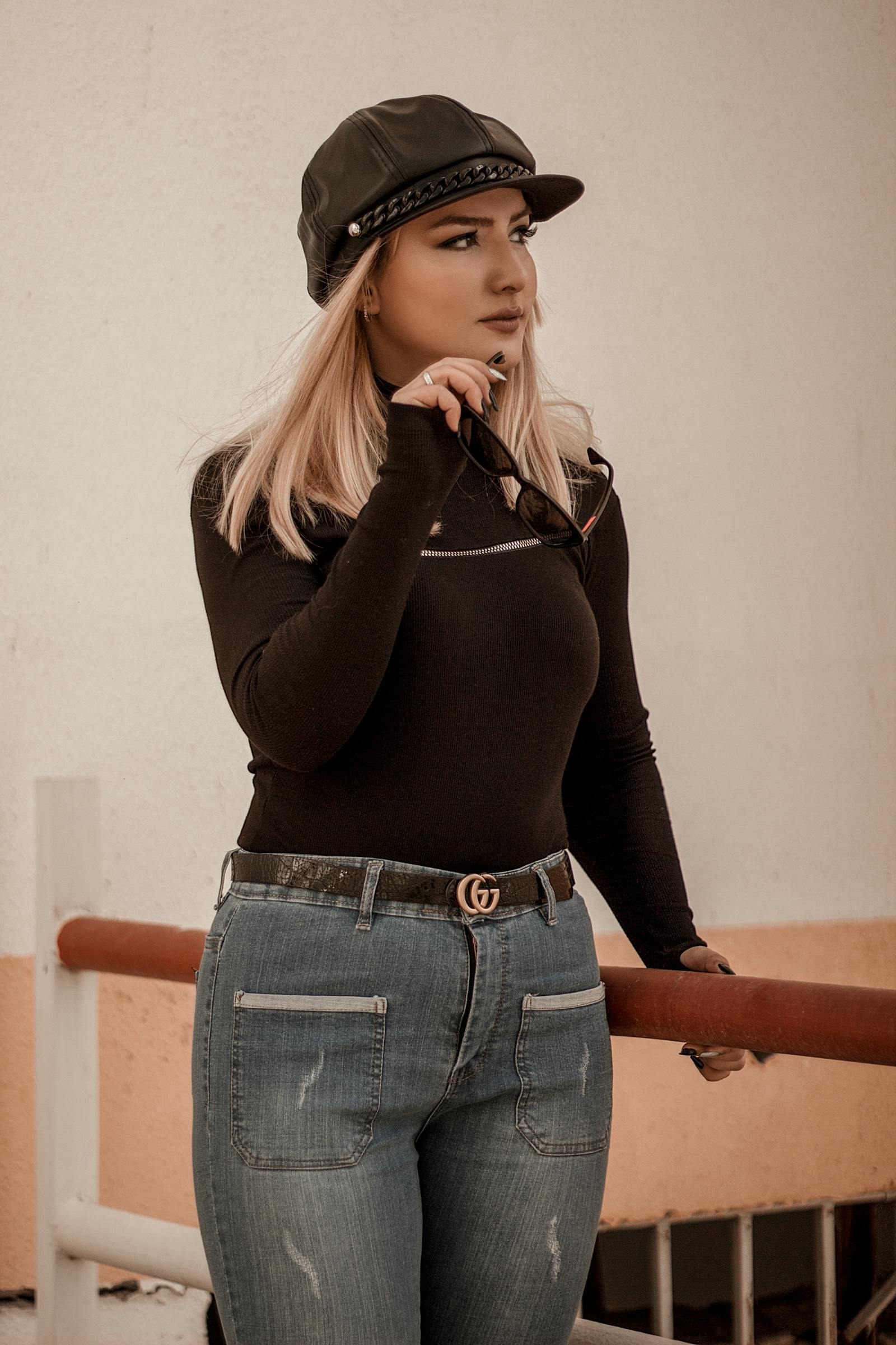 Ladki+Ke+Hath+Kata+Hua+Photo Photos, Download The BEST Free Ladki+Ke ...