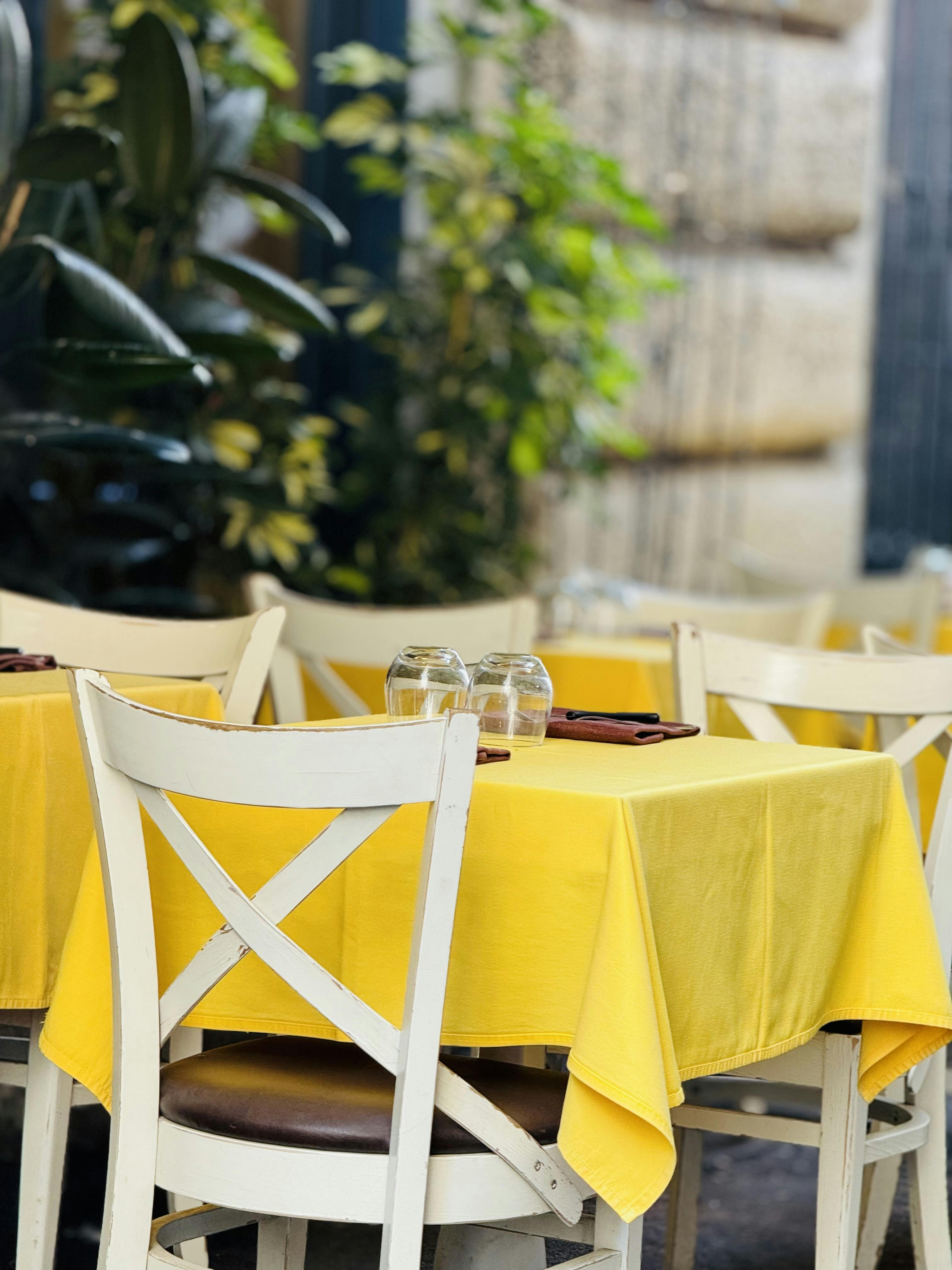 Tables Photos, Download The BEST Free Tables Stock Photos & HD Images