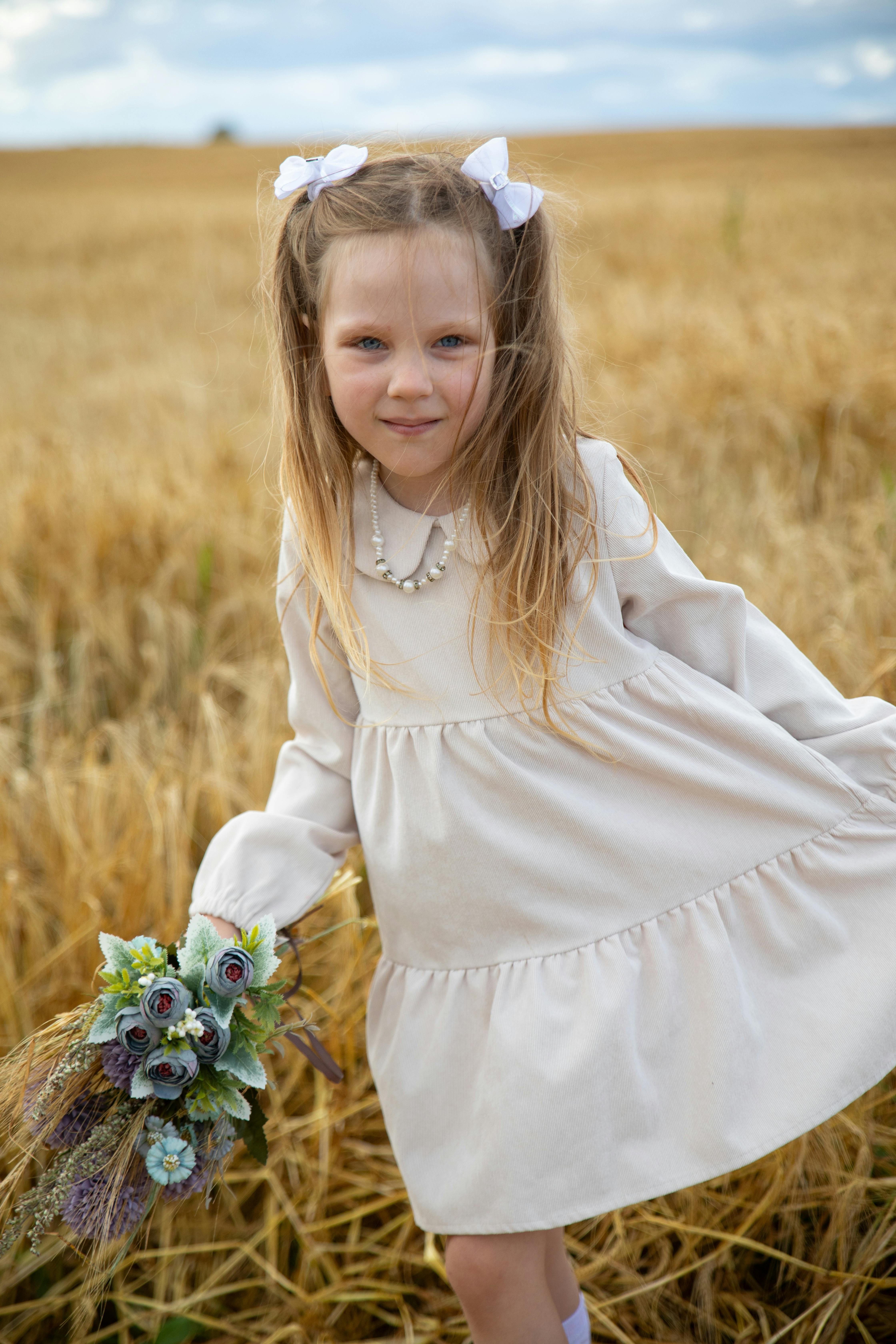 Thick+Goth+Girls Photos, Download The BEST Free Thick+Goth+Girls Stock ...