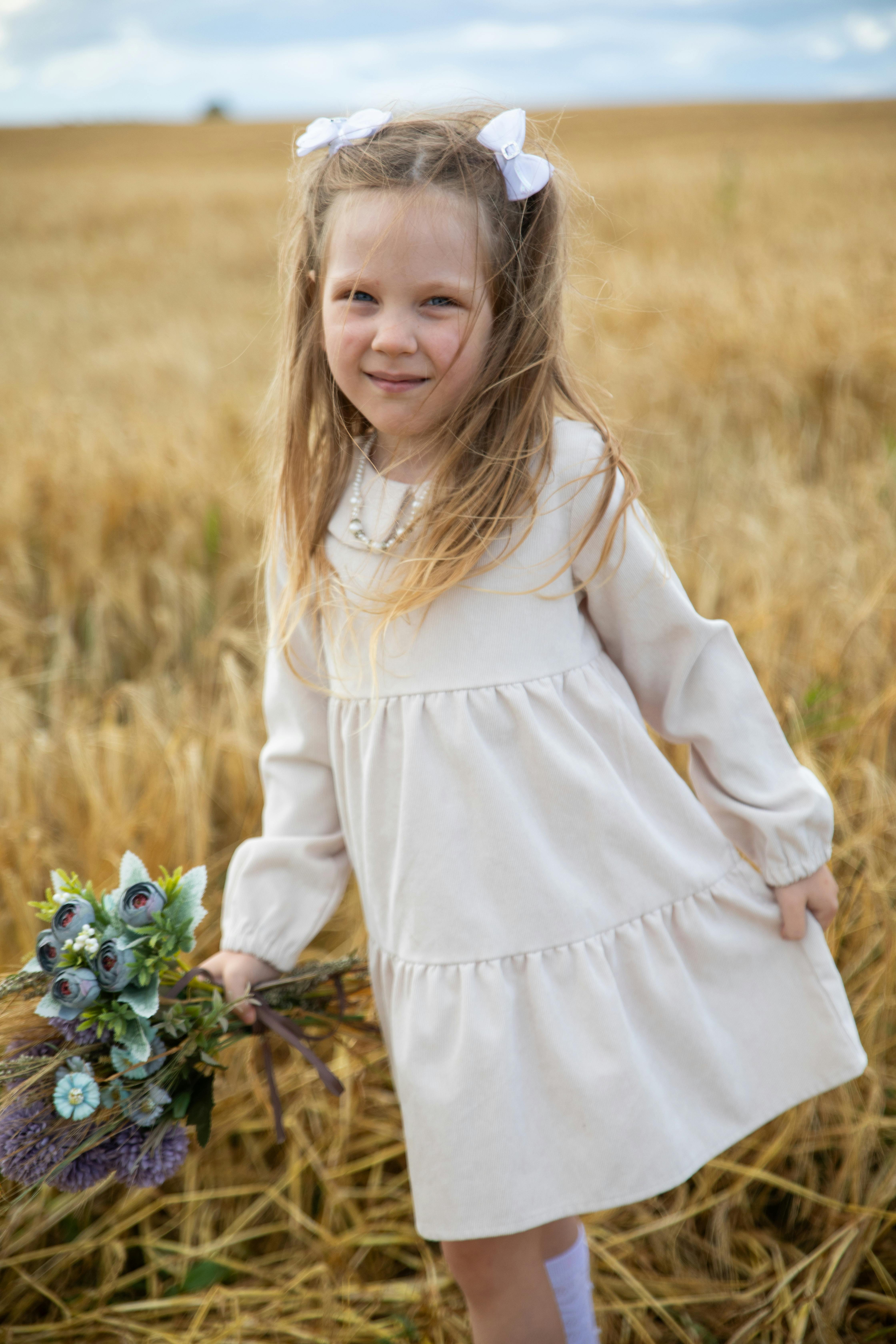 Thick+Goth+Girls Photos, Download The BEST Free Thick+Goth+Girls Stock ...