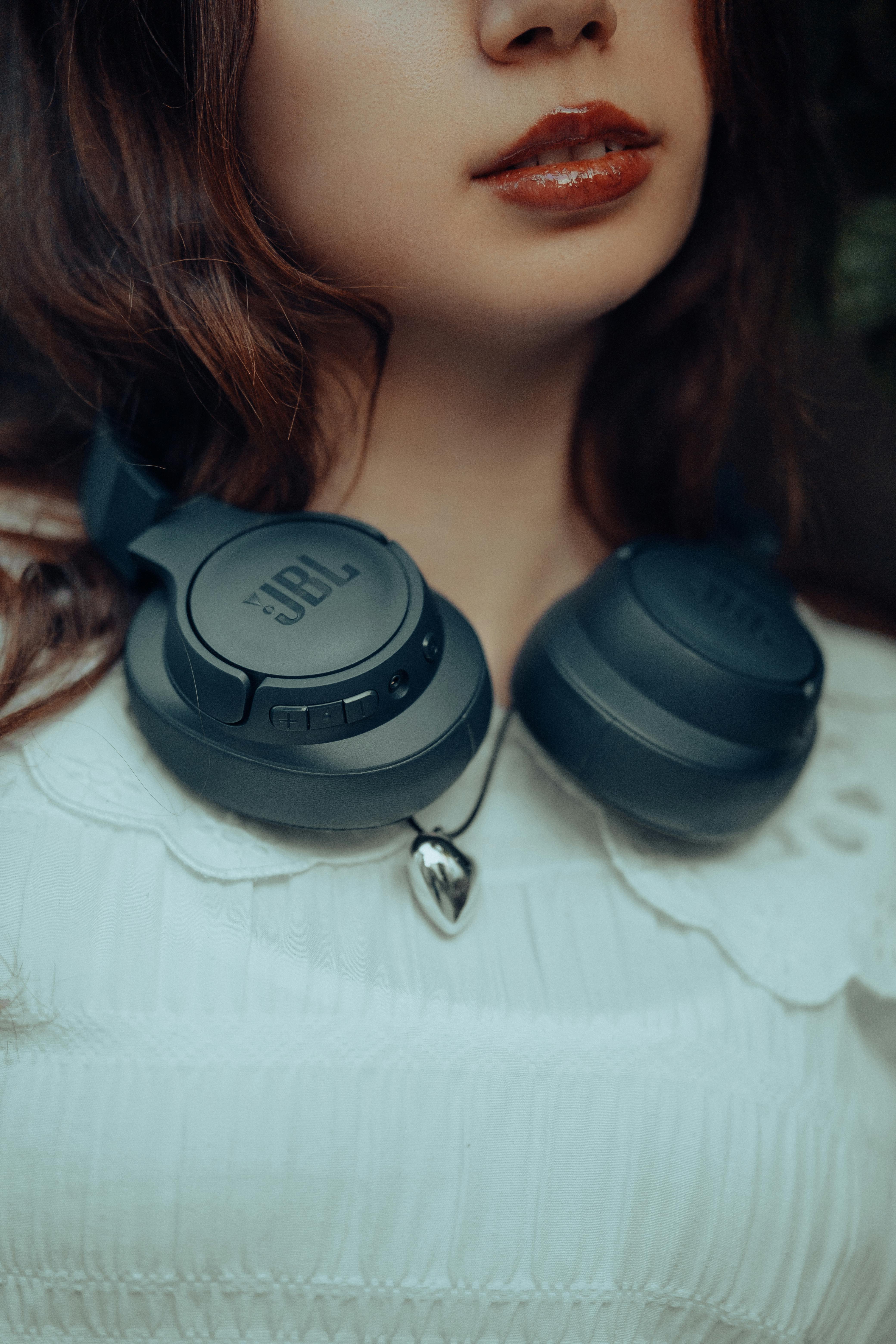 Face Female Technology Photos, Download The BEST Free Face Female ...