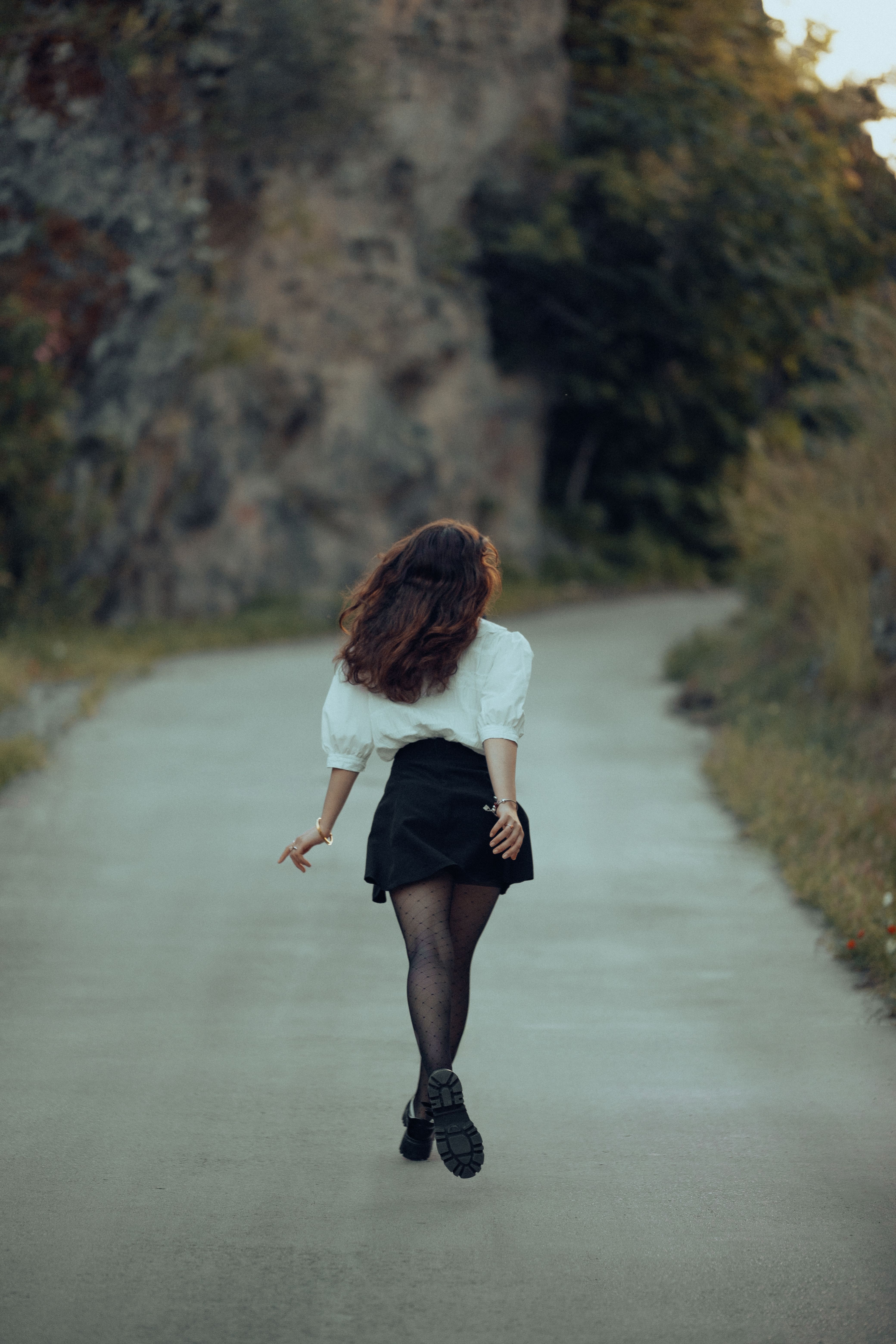 Women Walking Photos, Download The BEST Free Women Walking Stock Photos ...