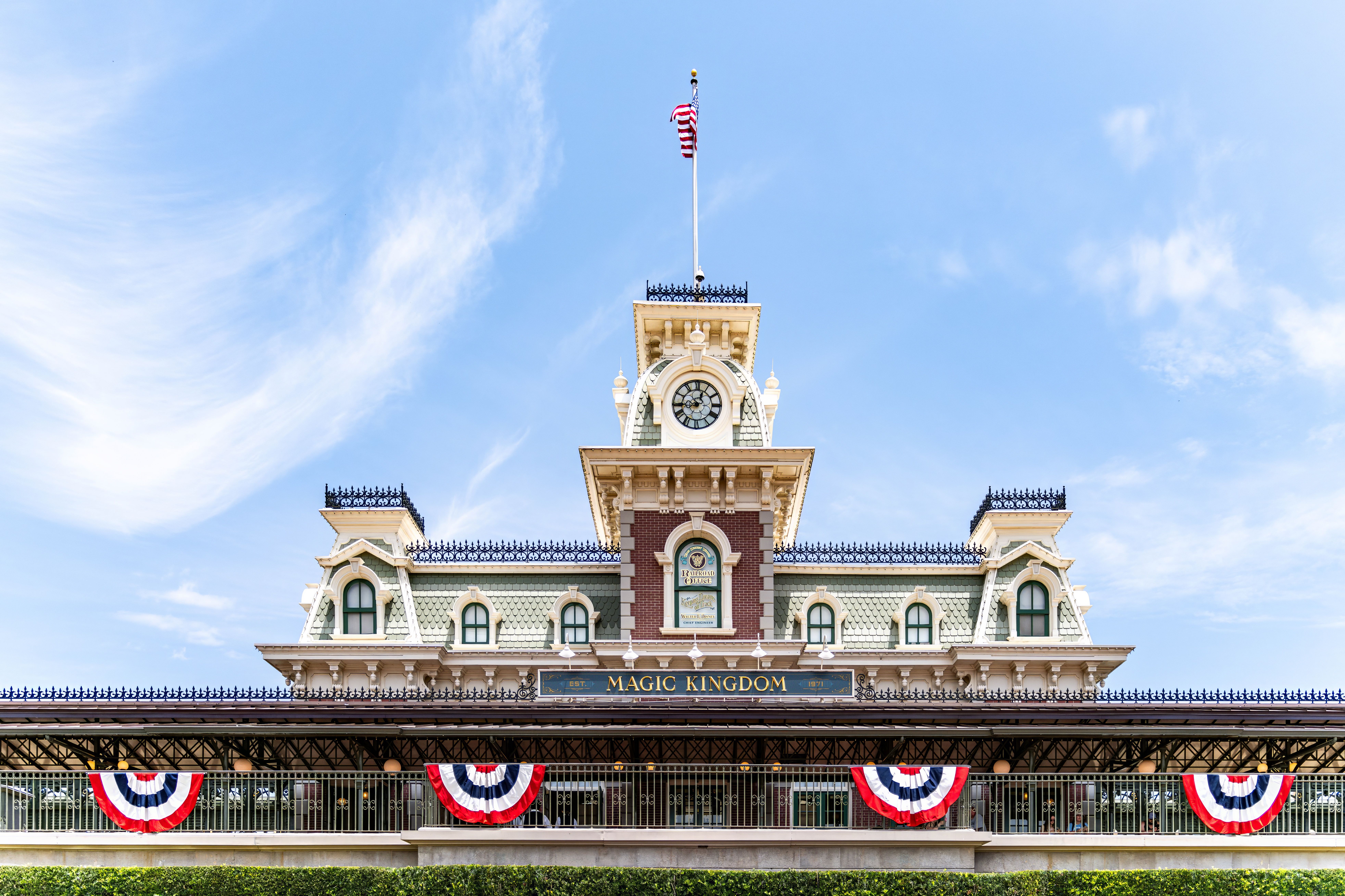 Entrada Icónica Al Reino Mágico En Disney World · Foto de stock gratuita