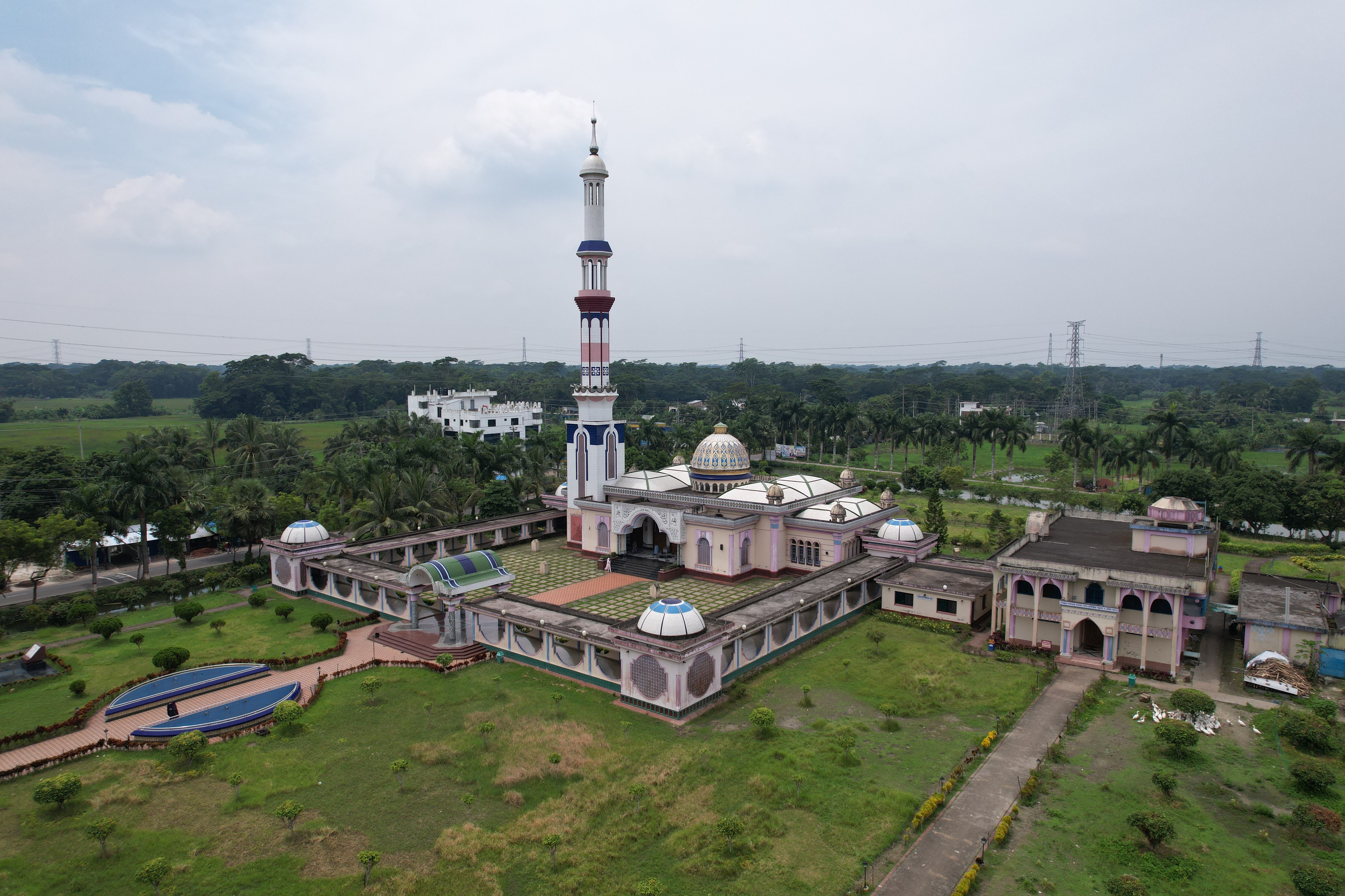 Aerial View of Mosque in Barisal, Bangladesh · Free Stock Photo