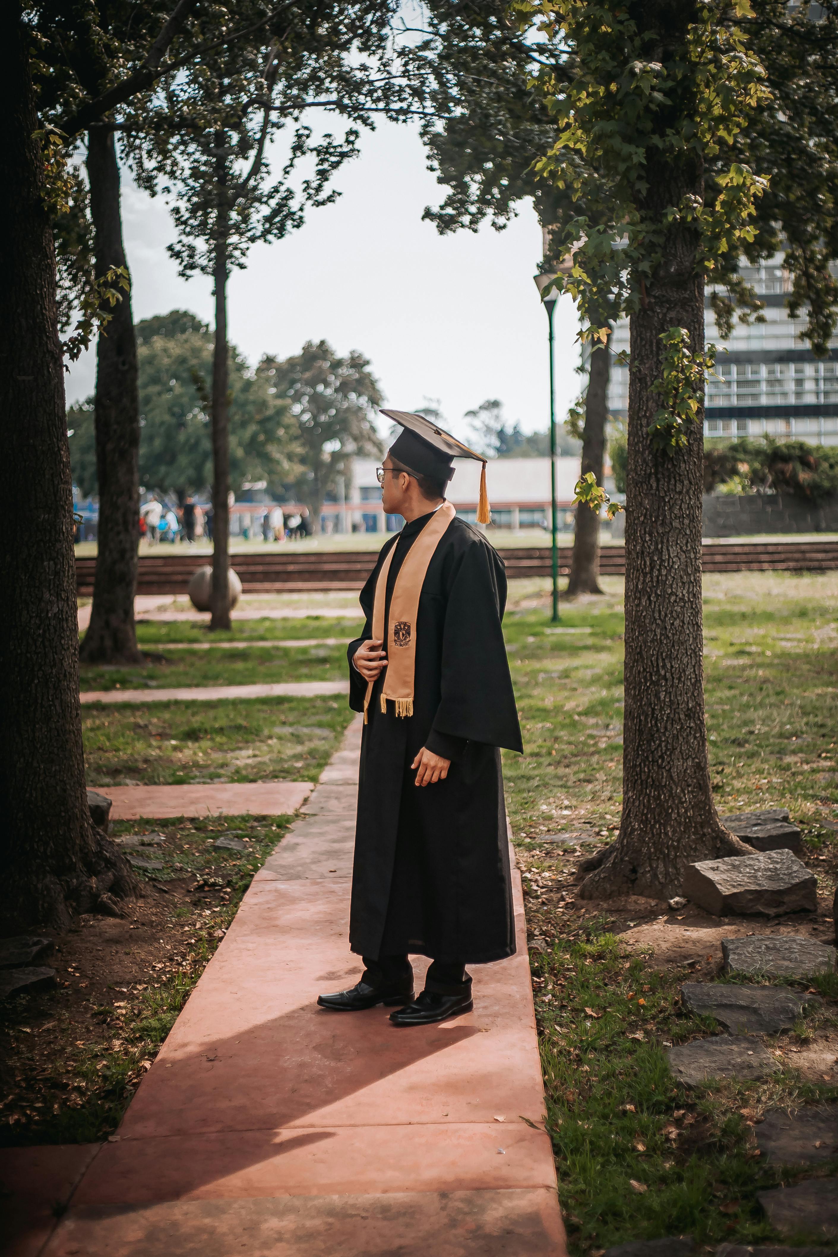 Alumni Photos, Download The BEST Free Alumni Stock Photos & HD Images