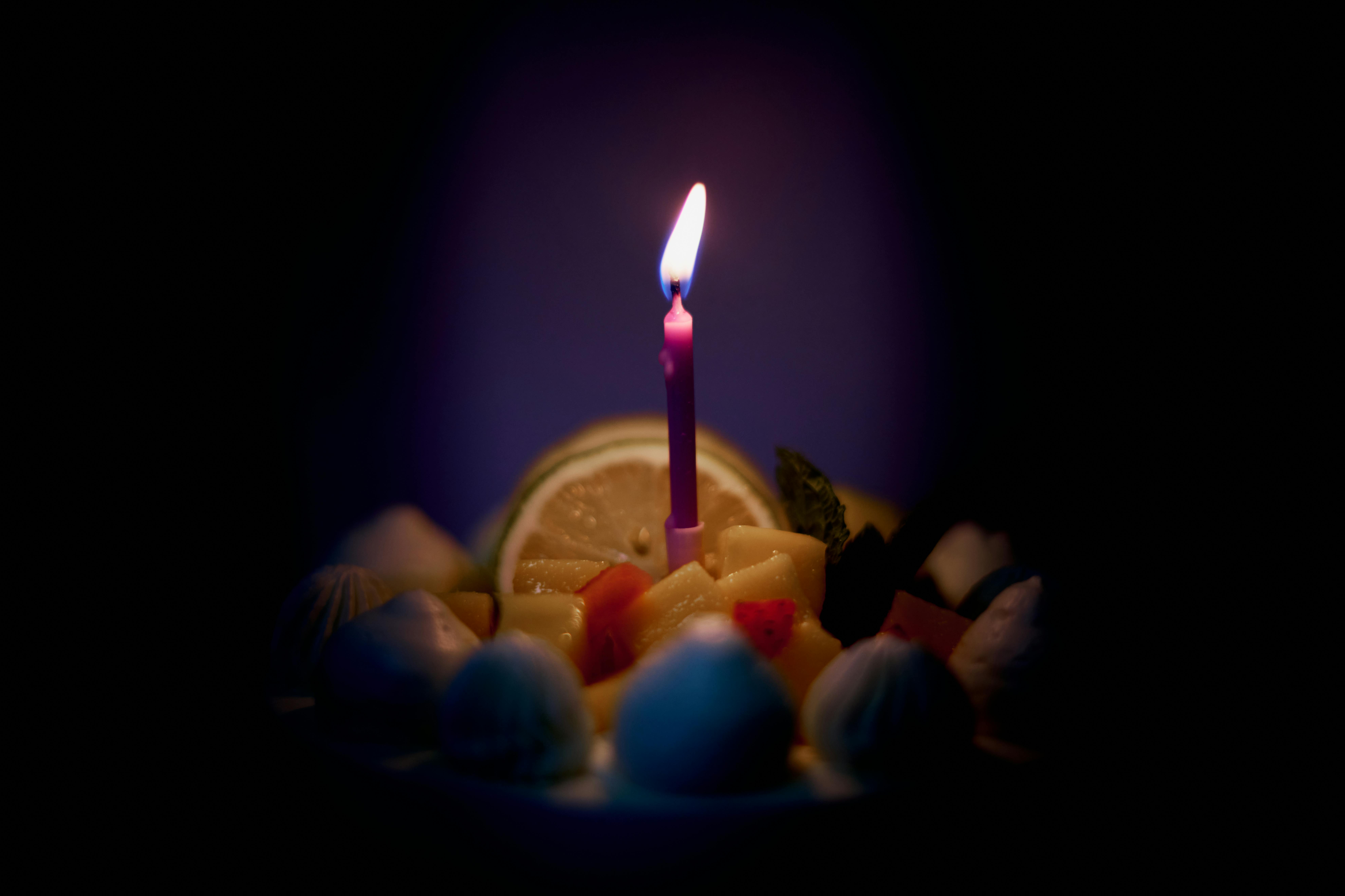50.000+ Foto Lilin Menyala Terbaik · Unduh Gratis 100% · Foto Stok Pexels