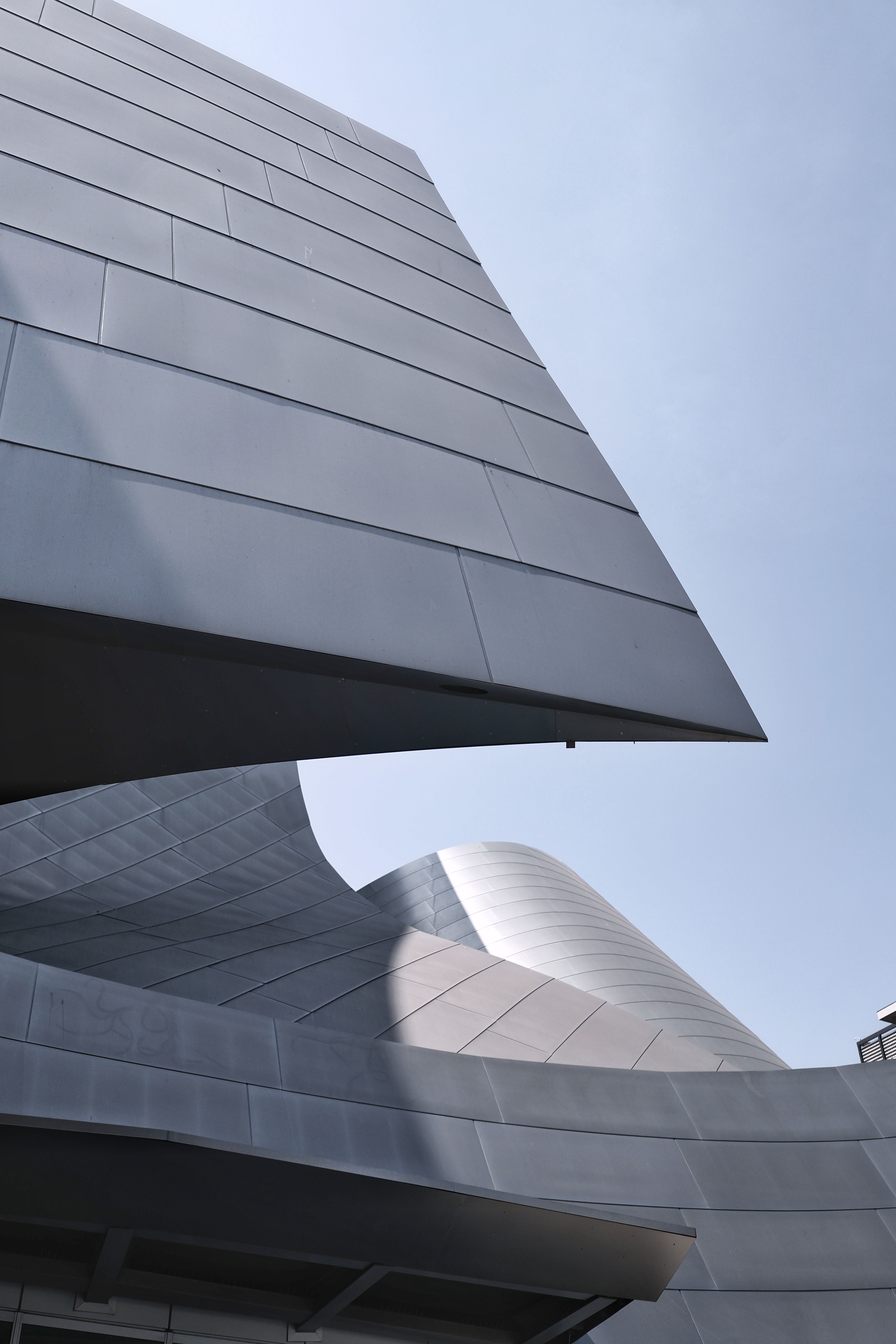 Modern Architectural Angles in Los Angeles · Free Stock Photo