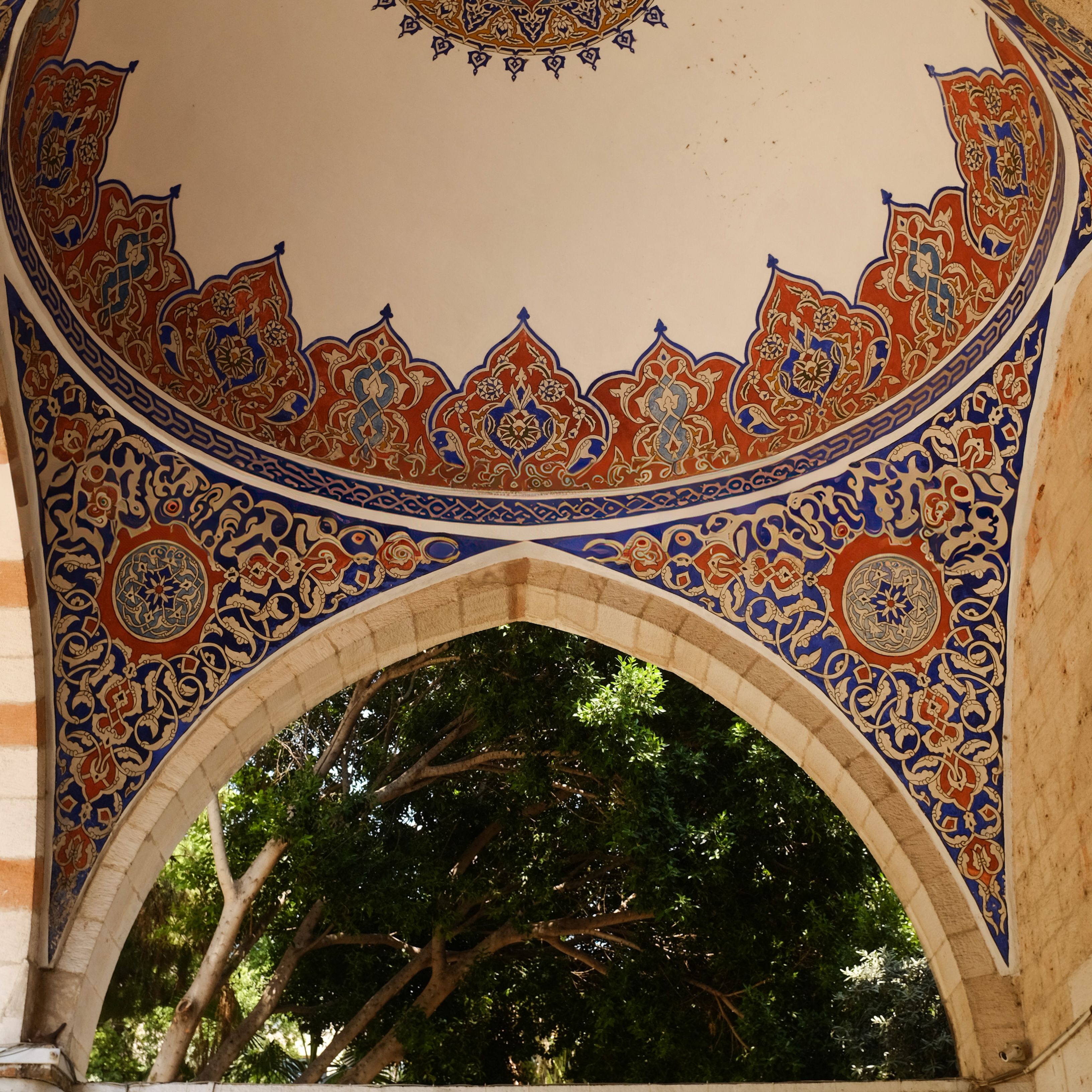 Ornate Dome in Middle Eastern Architecture · Free Stock Photo