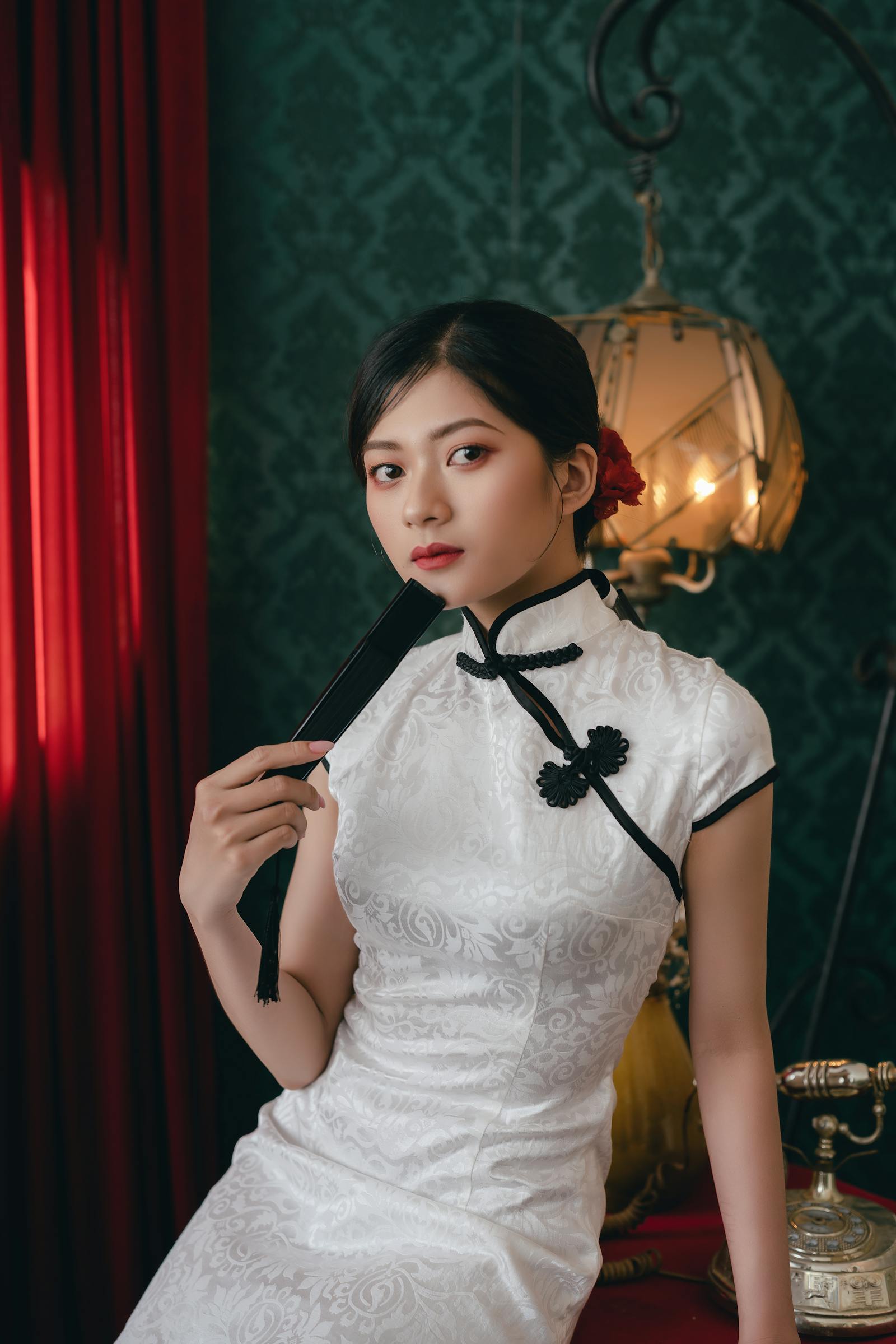 Raven Haired Woman Photos, Download The BEST Free Raven Haired Woman ...