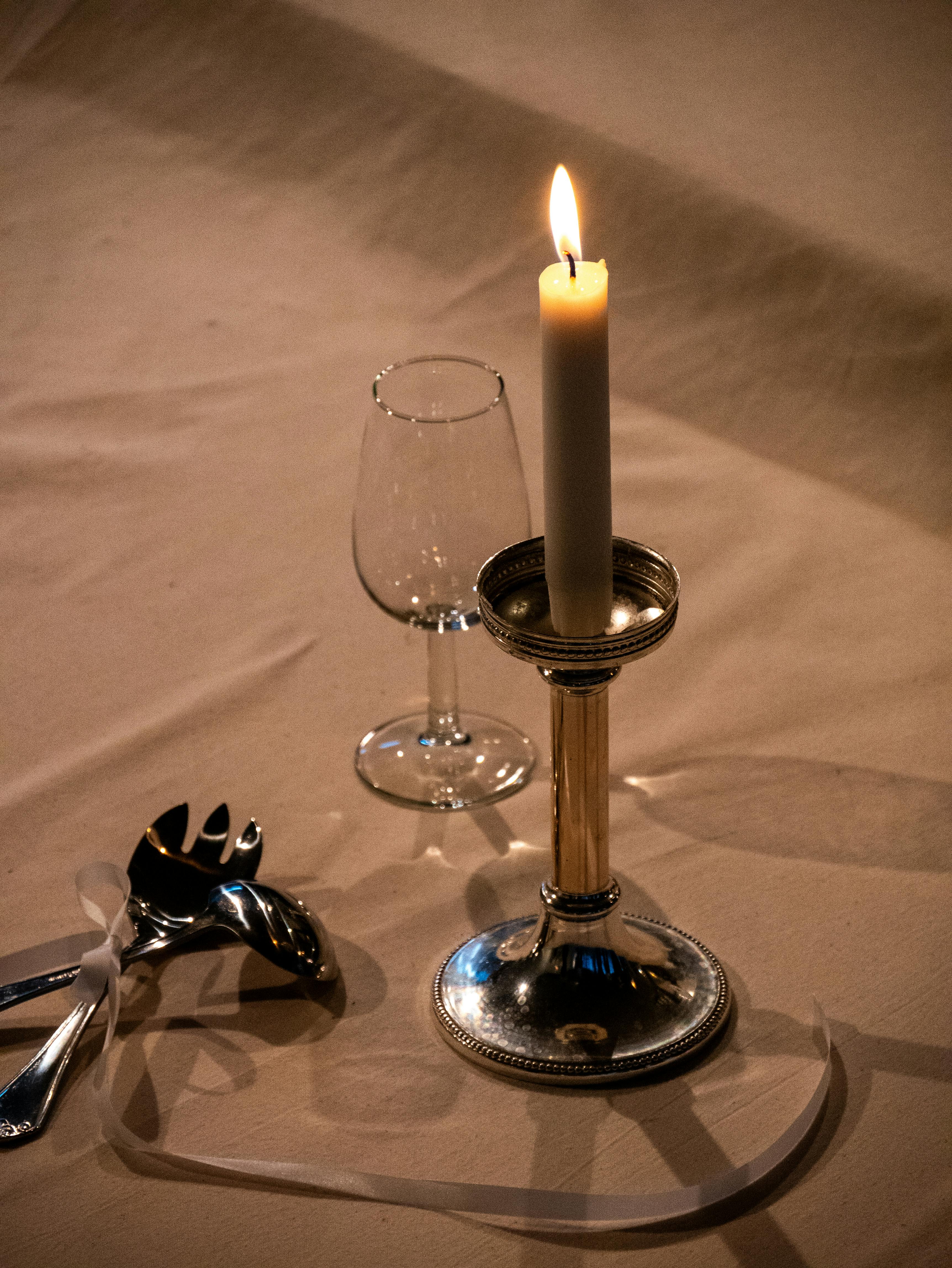 50.000+ Foto Lilin Menyala Terbaik · Unduh Gratis 100% · Foto Stok Pexels