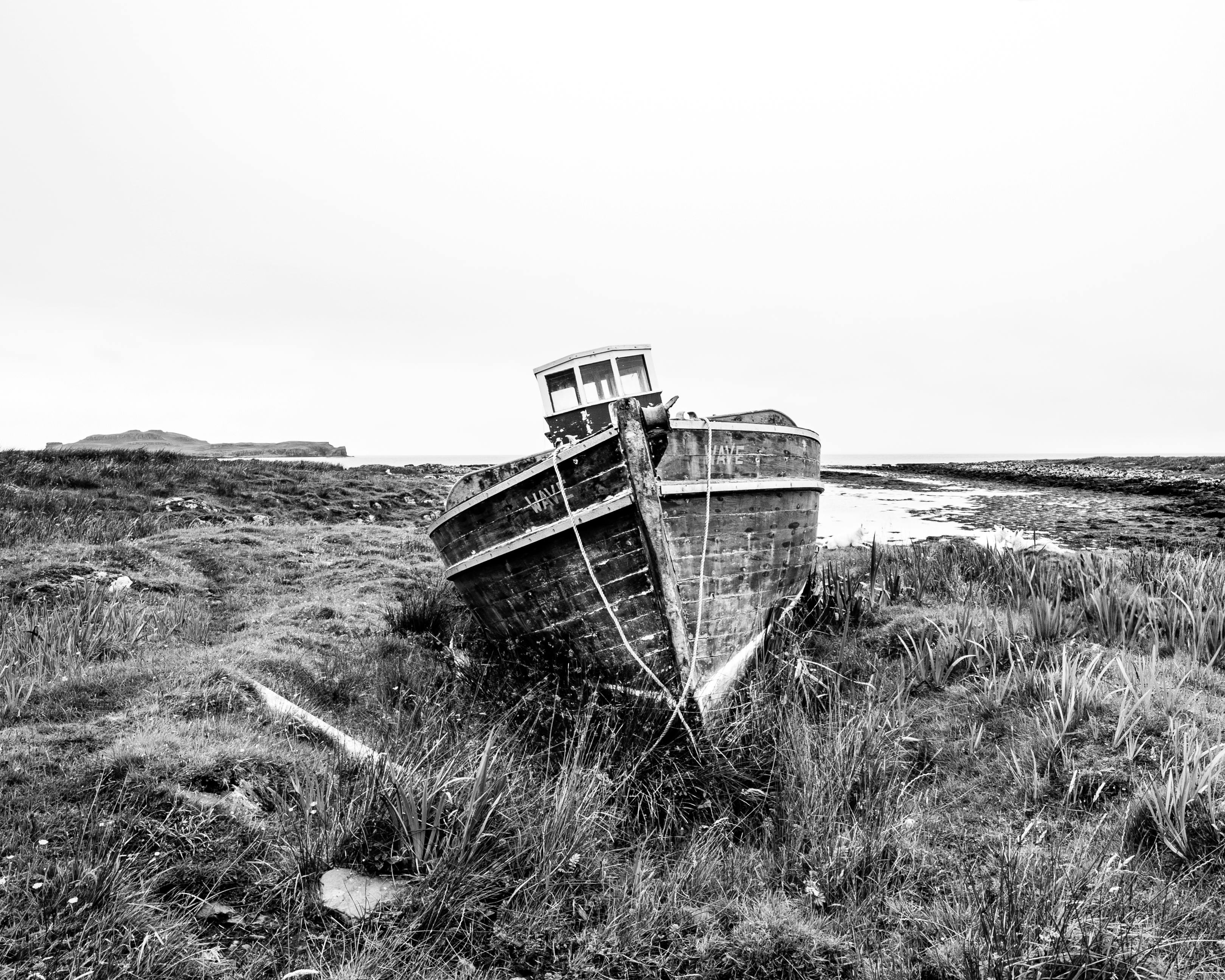 Abandoned Fishing Boat on Isle of Muck, Scotland · Free Stock Photo