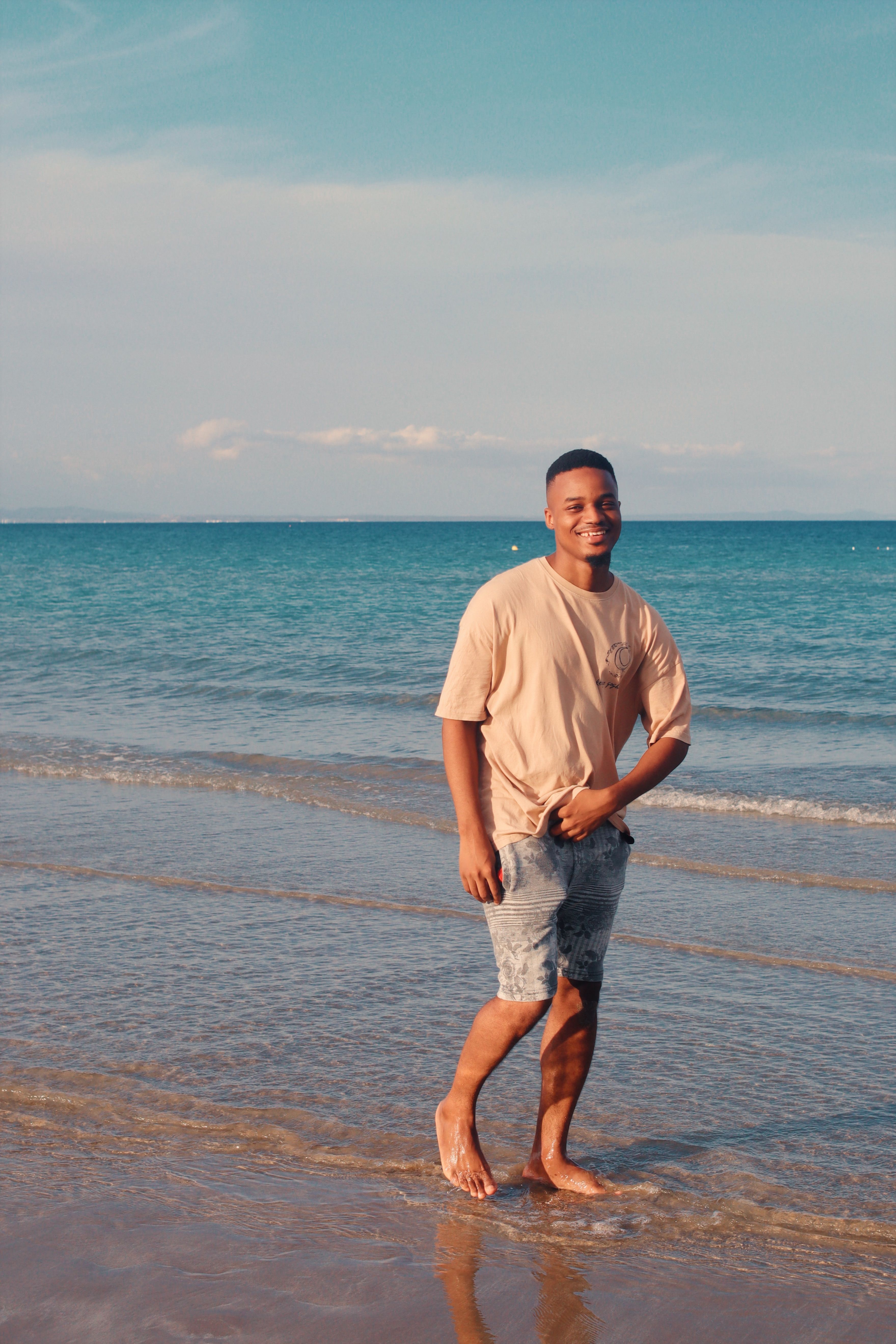 Men On The Beach Photos, Download The BEST Free Men On The Beach Stock ...