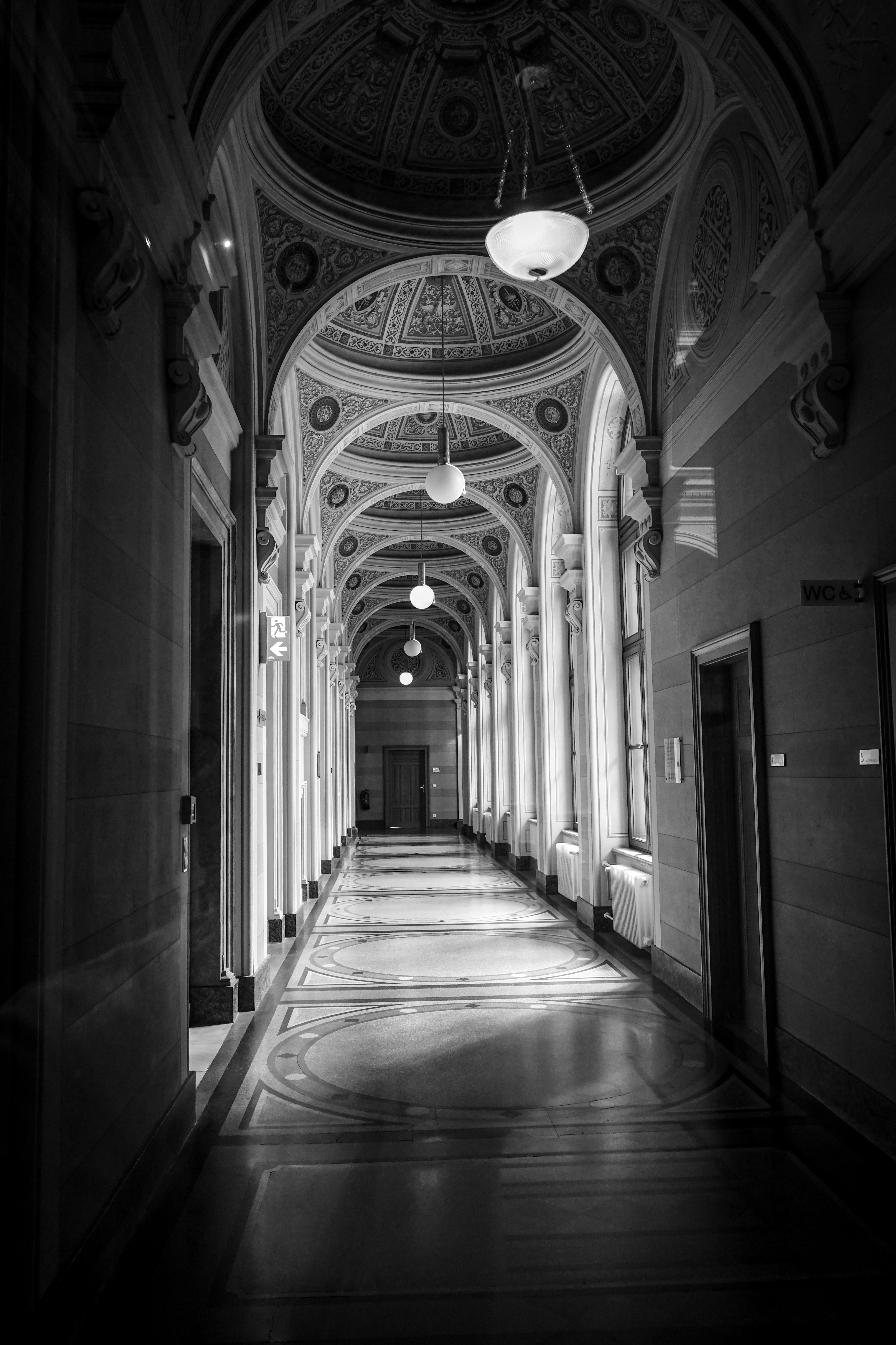 Symmetrical Photos, Download The BEST Free Symmetrical Stock Photos ...