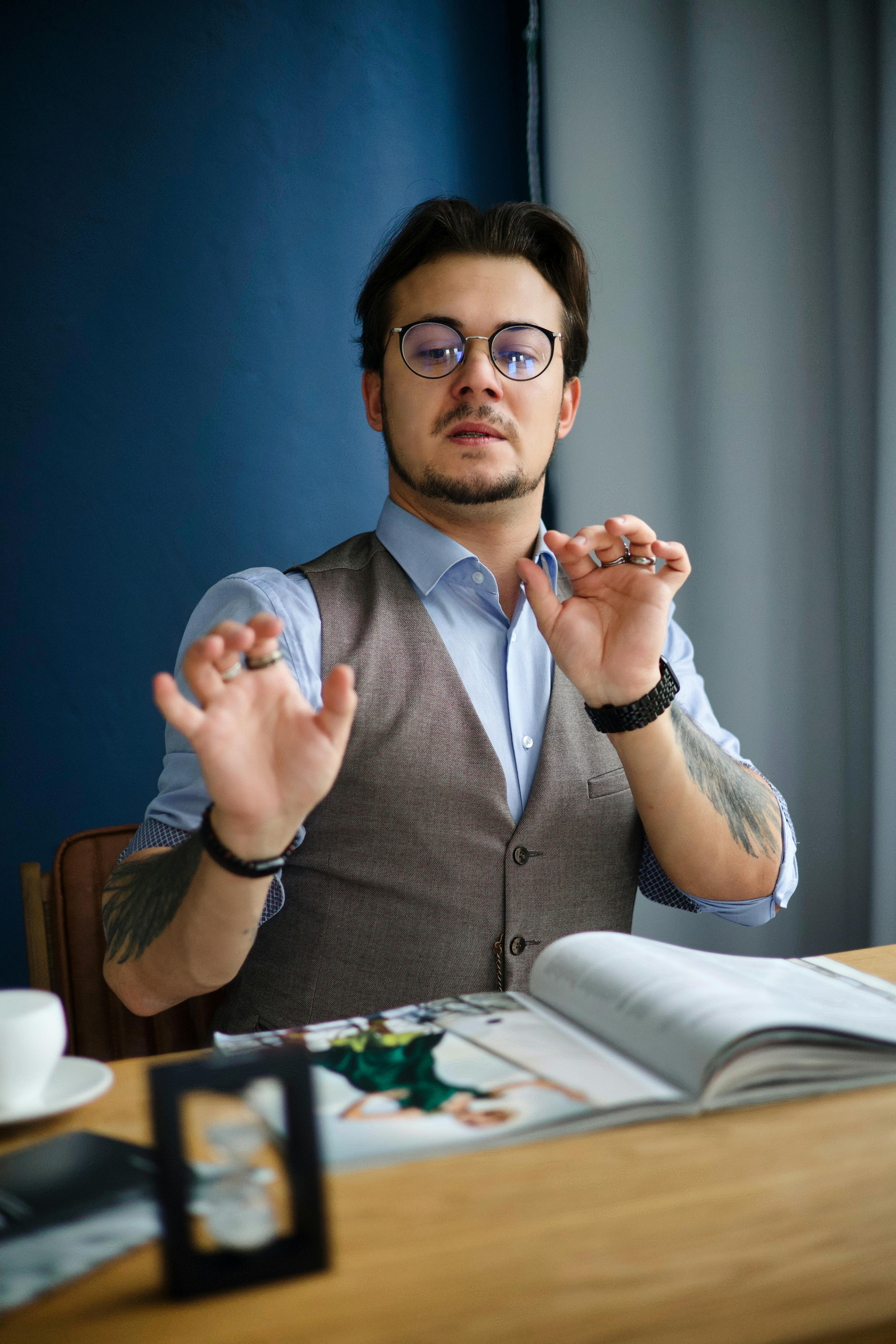 Office Desktop Wallpapers 4k Photos, Download The BEST Free Office ...