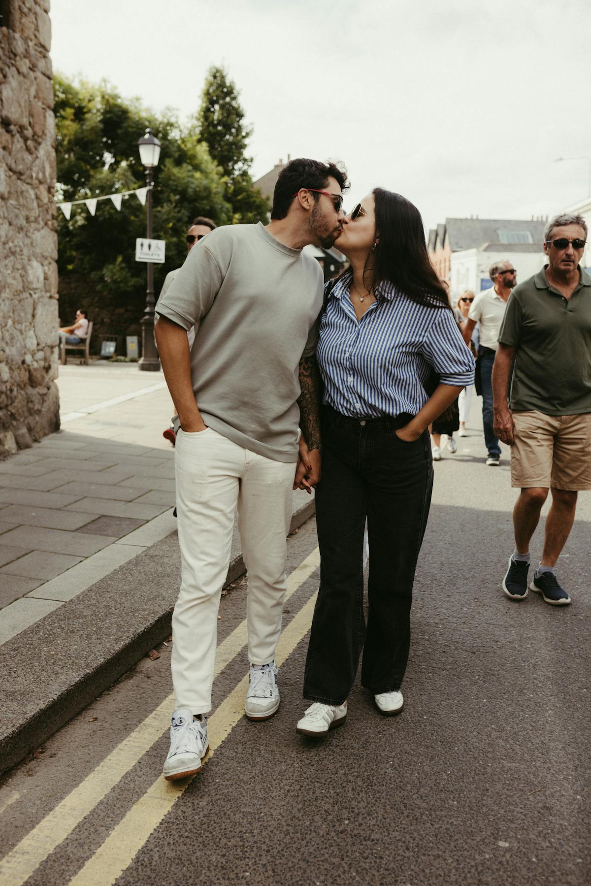 Romantic Kiss Photos, Download The BEST Free Romantic Kiss Stock Photos ...