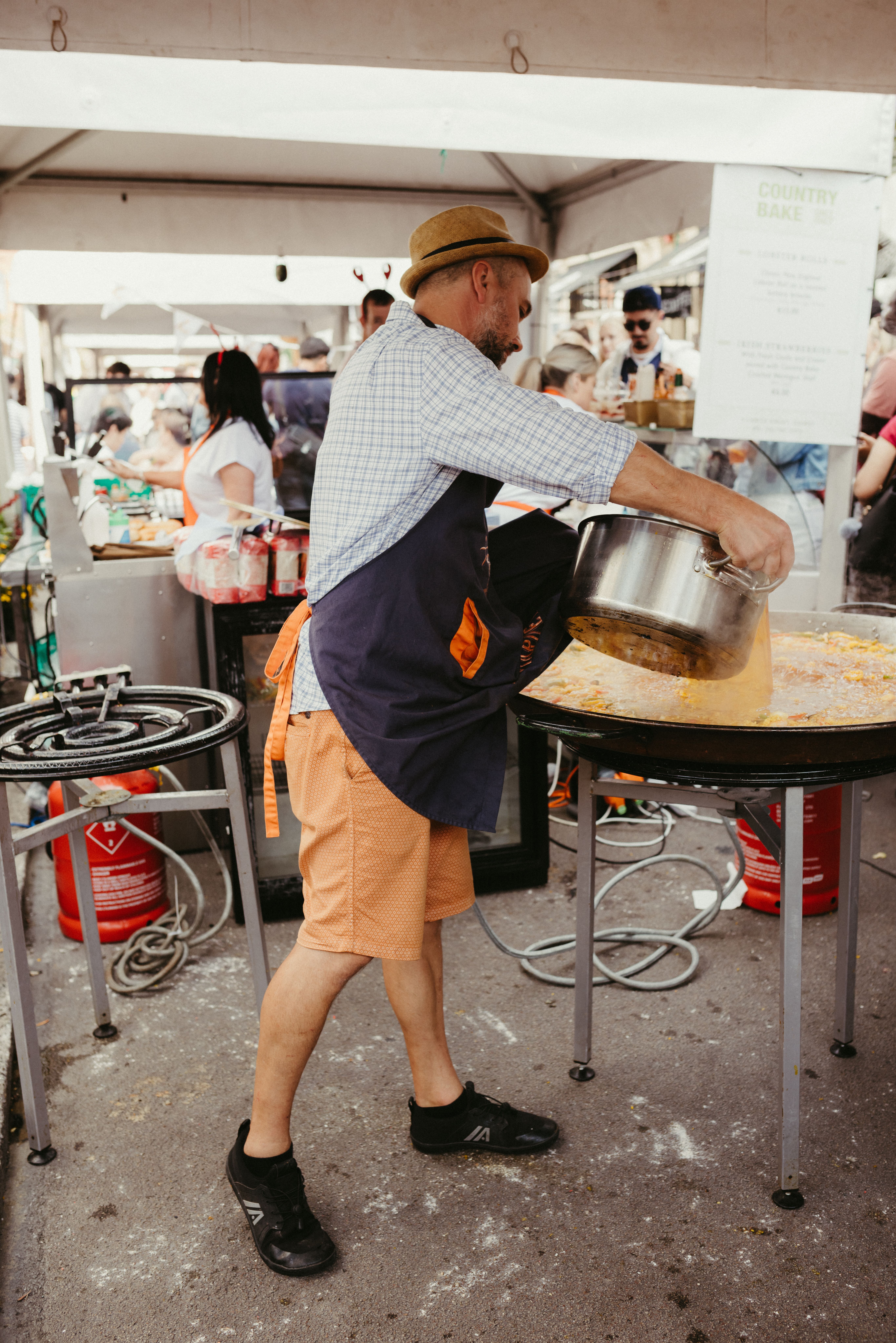 Street Food Market Scene in Dublin, Ireland · Free Stock Photo