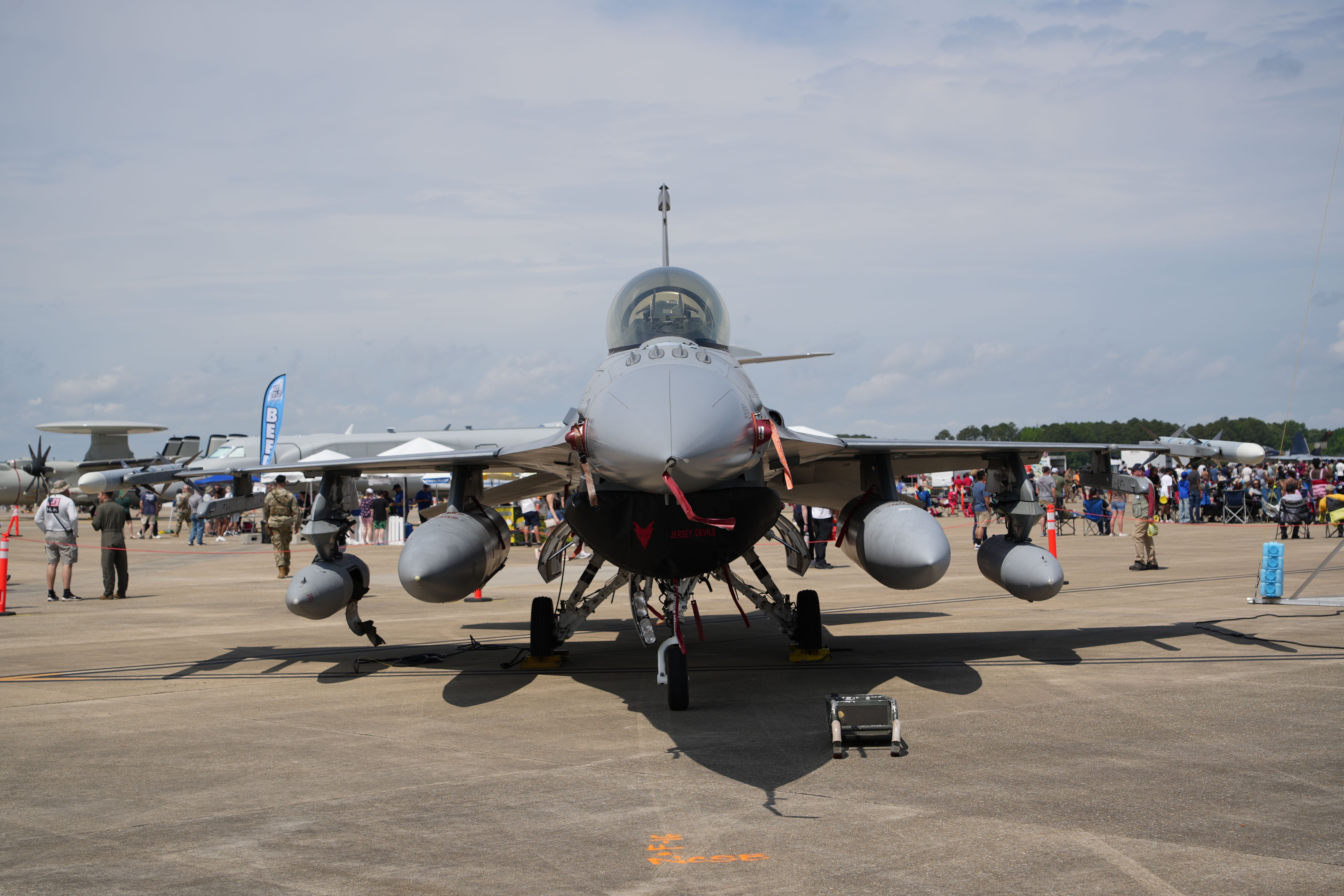Tejas Fighter Jets Photos, Download The BEST Free Tejas Fighter Jets ...