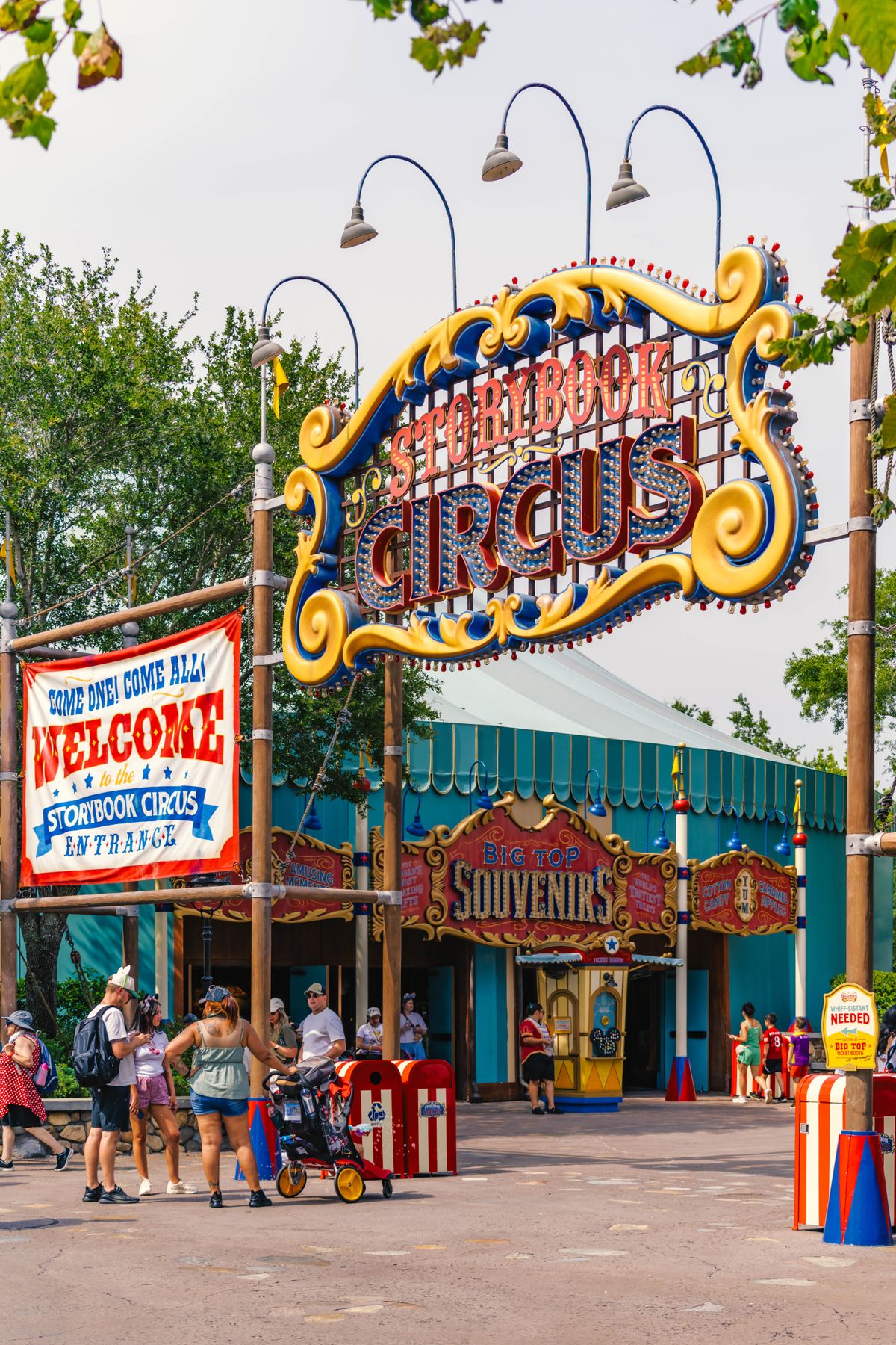 Dollywood Theme Park Photos, Download The BEST Free Dollywood Theme ...