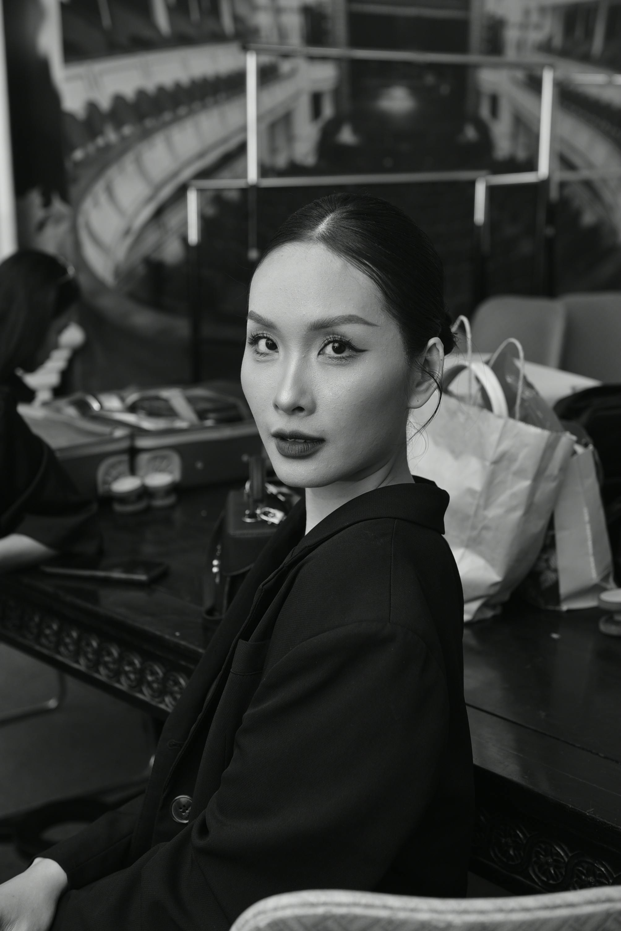 Saloon Background Photos, Download The BEST Free Saloon Background ...