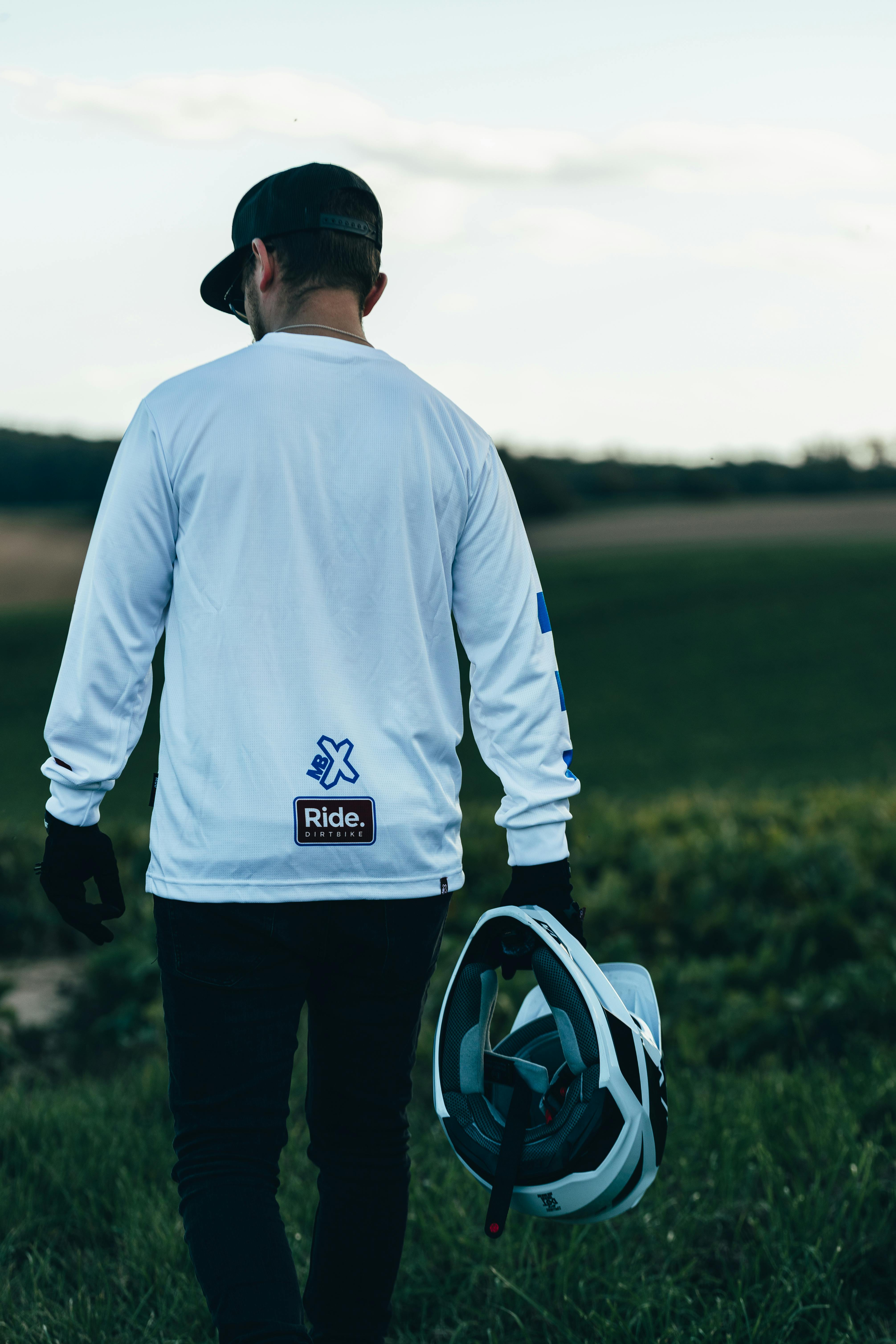 Simple Man Photos, Download The BEST Free Simple Man Stock Photos & HD ...