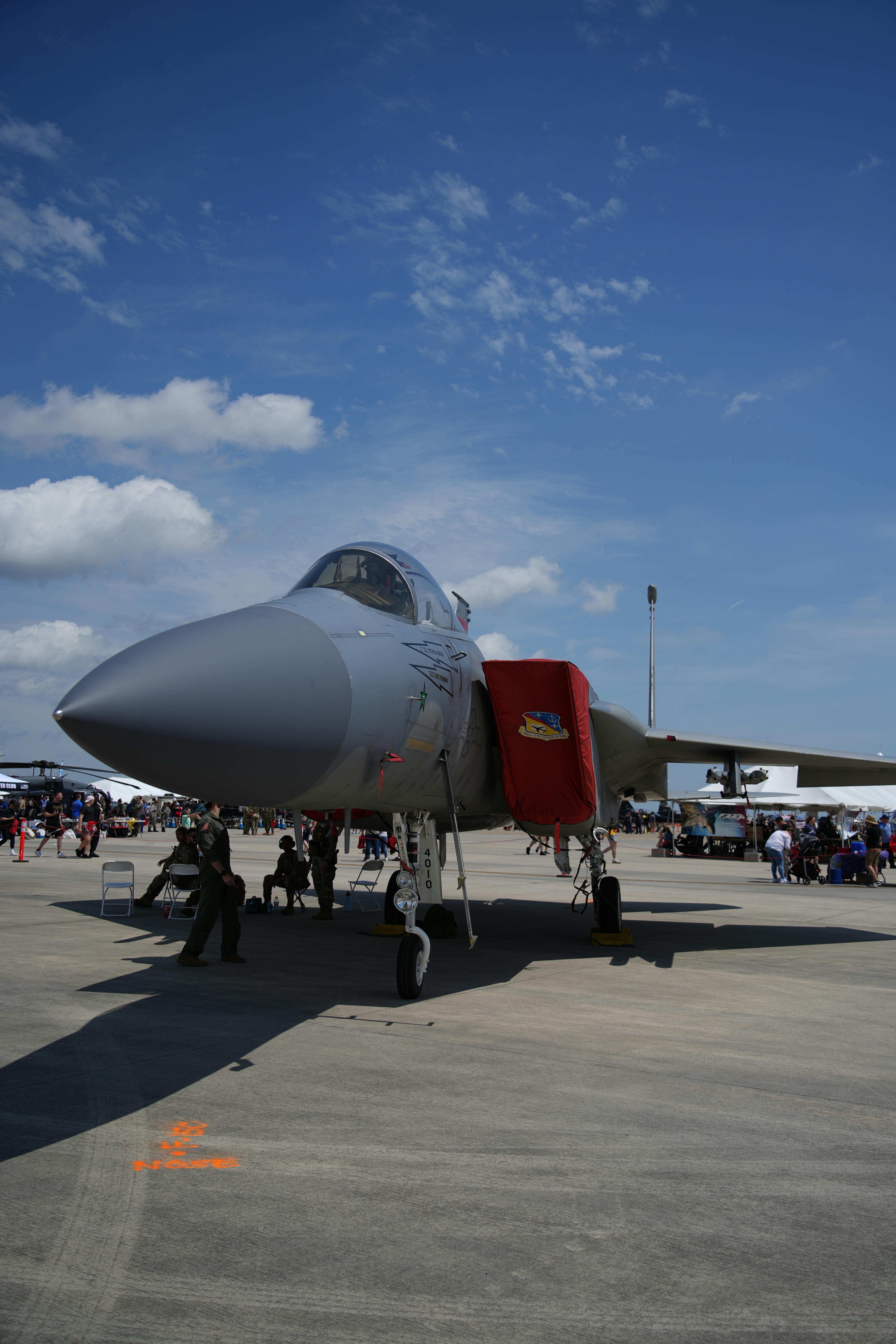 Airplane Front View Photos, Download The BEST Free Airplane Front View ...