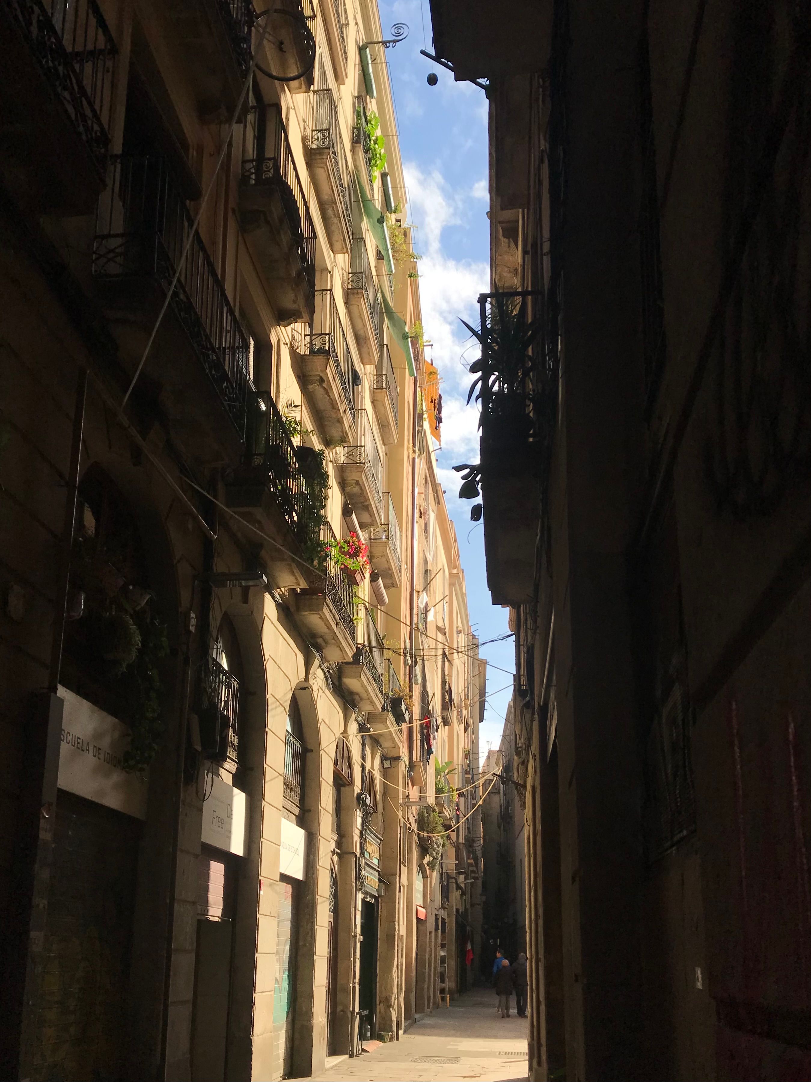 Historic Street View with Baroque Church in Malta · Free Stock Photo