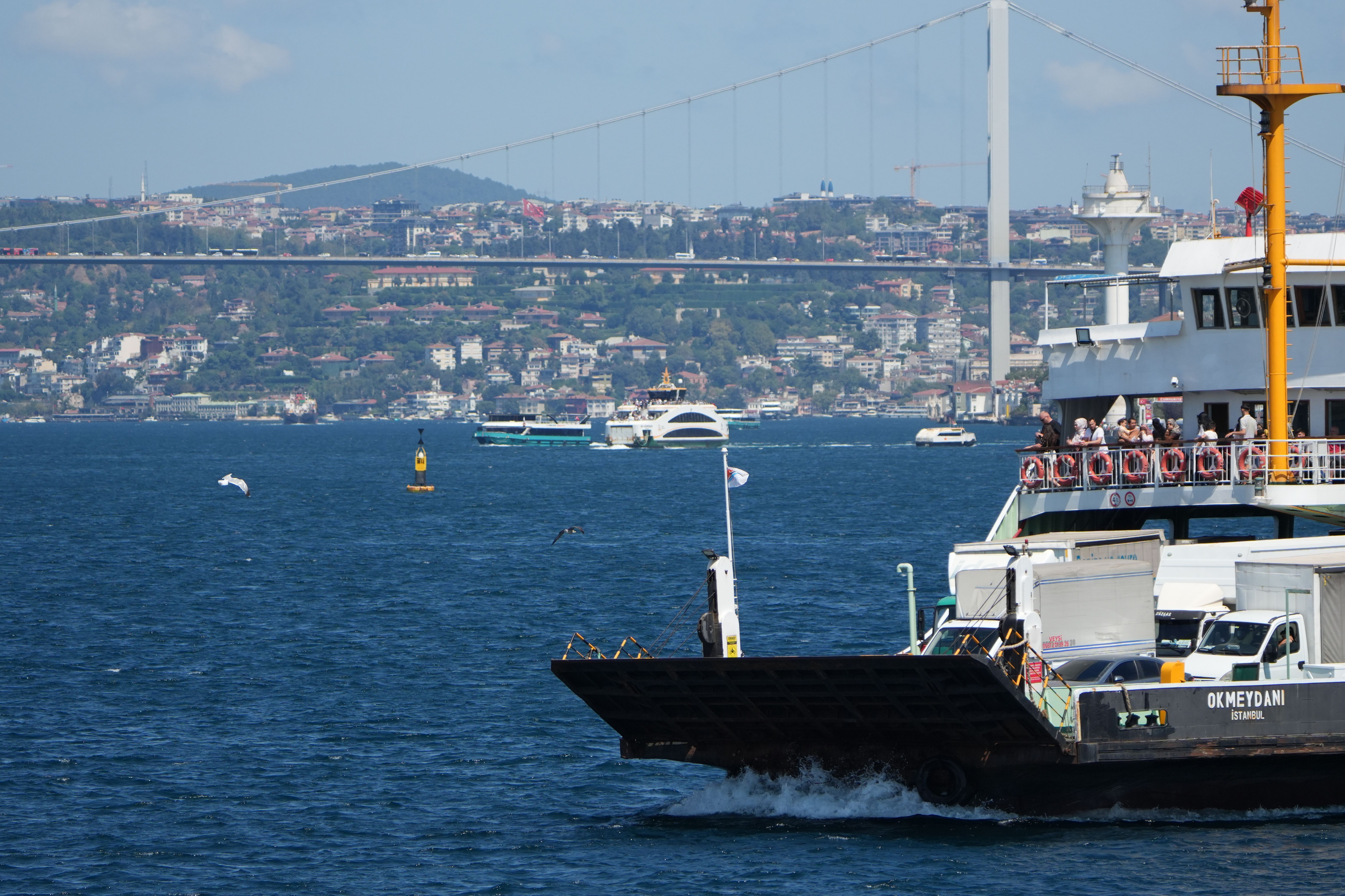 Scenic View of Bosphorus Strait from Istanbul · Free Stock Photo