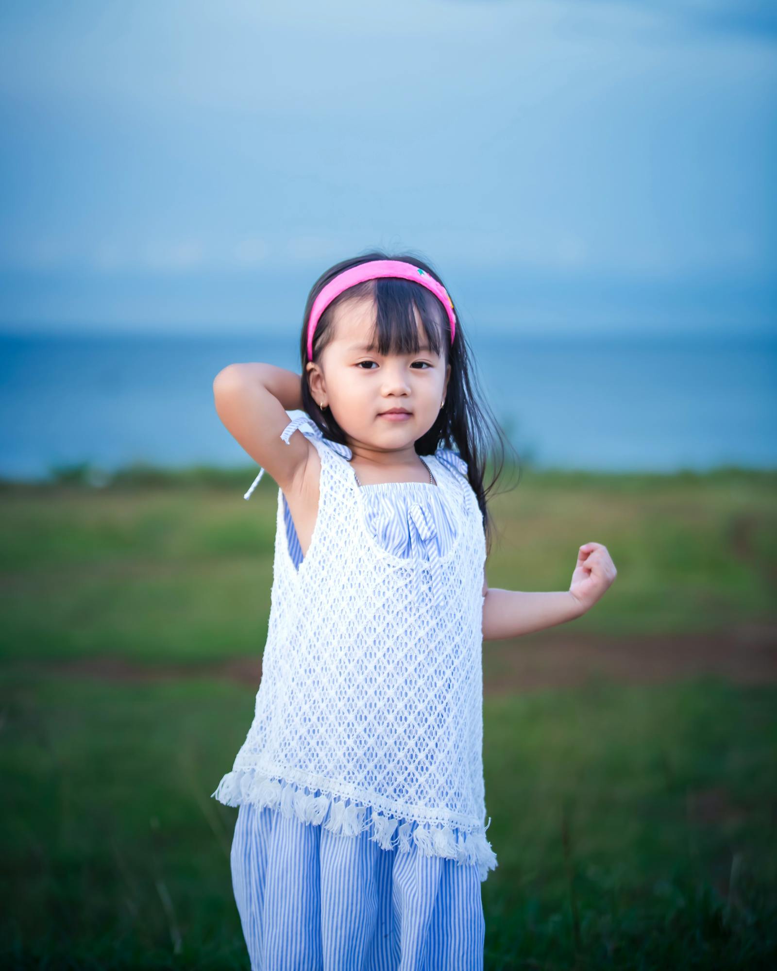 Small Kid Photos, Download The BEST Free Small Kid Stock Photos & HD Images