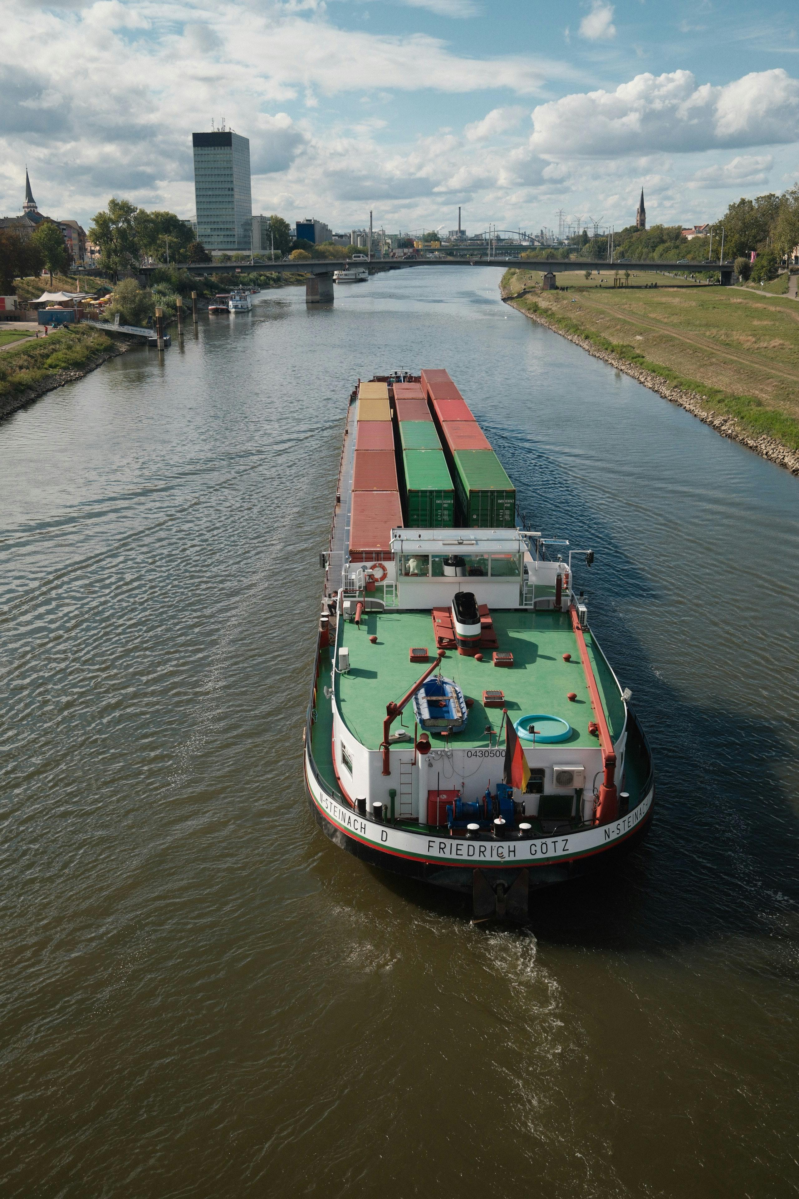 Shipping Containers Photos, Download The BEST Free Shipping Containers ...