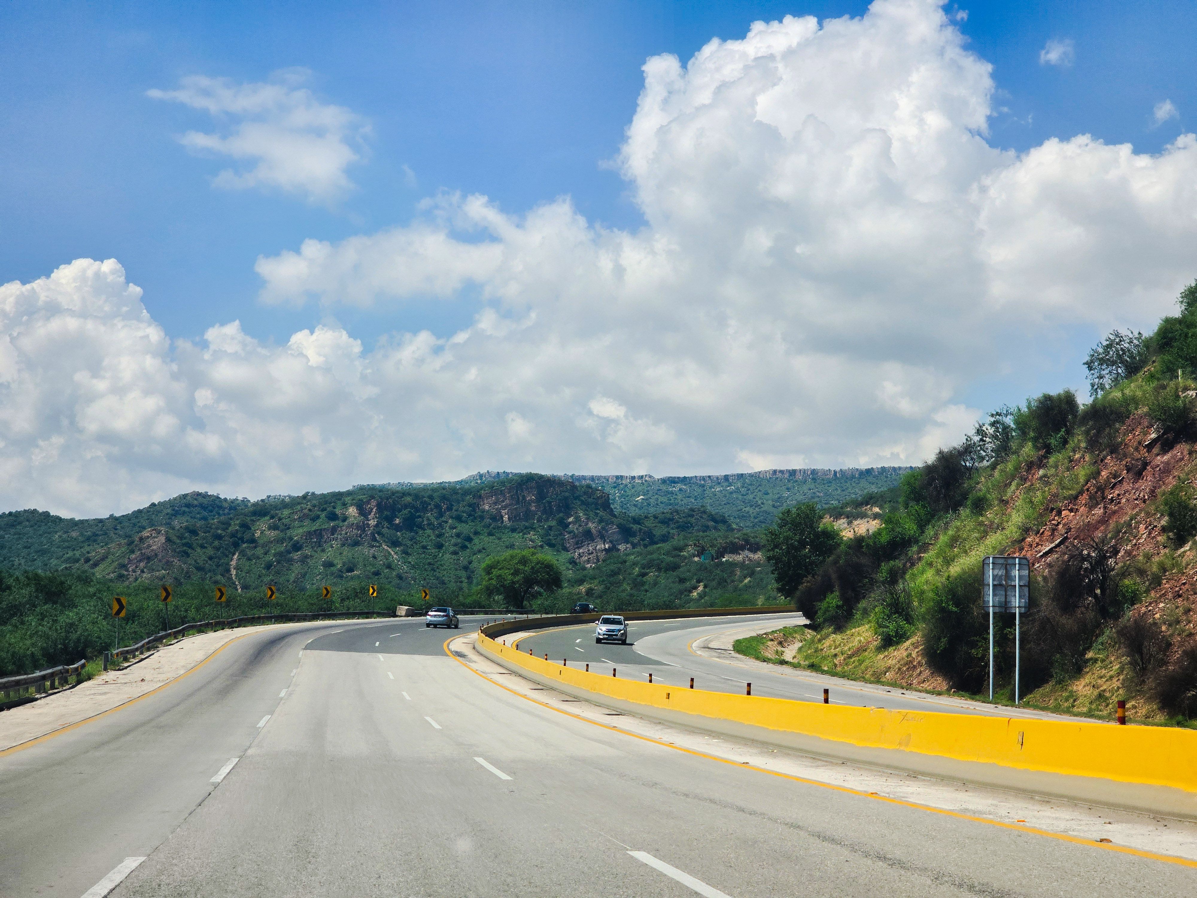 Highway With Cars Photos Download The Best Free Highway With Cars