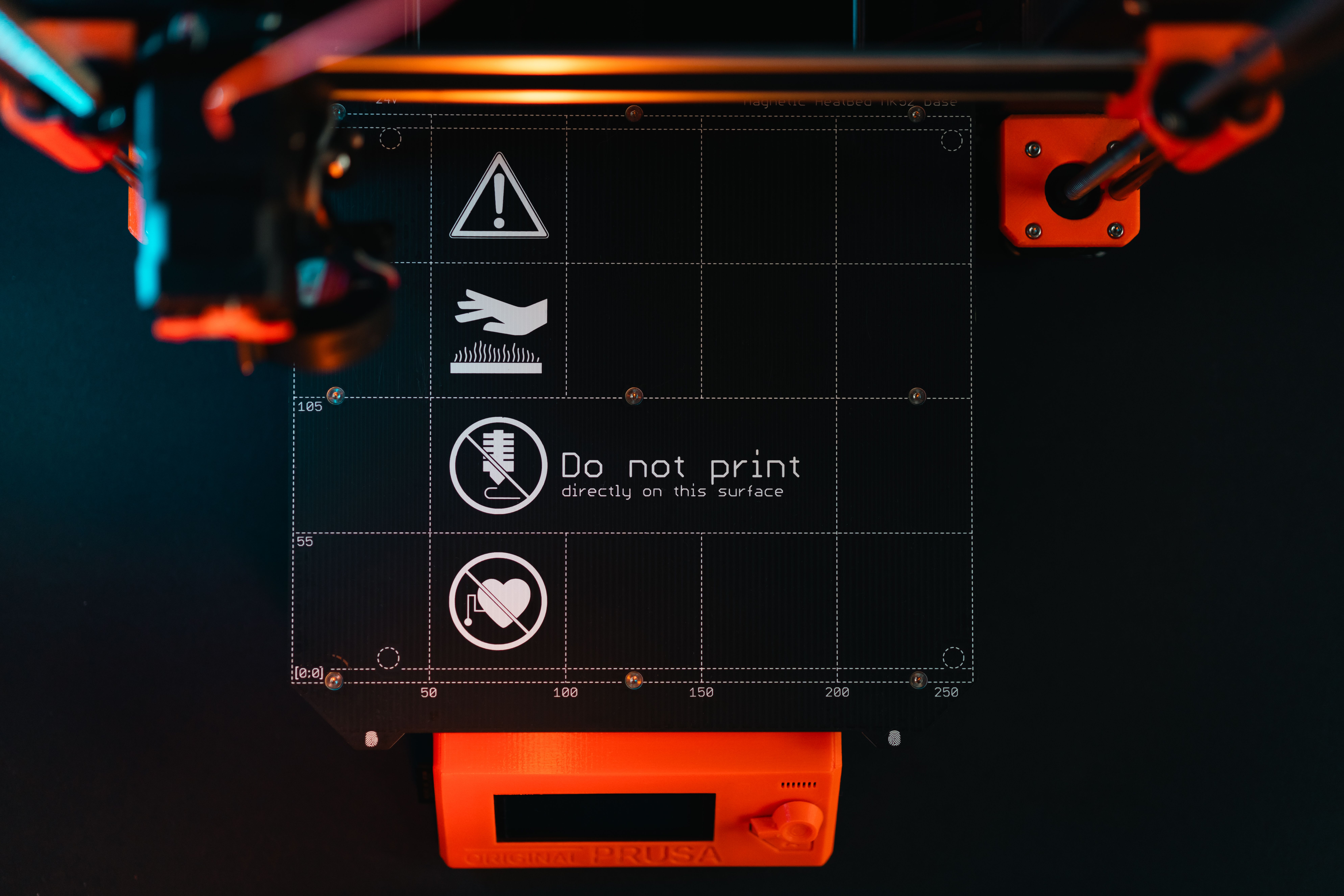 Top View of 3D Printer Build Plate in Workspace · Free Stock Photo
