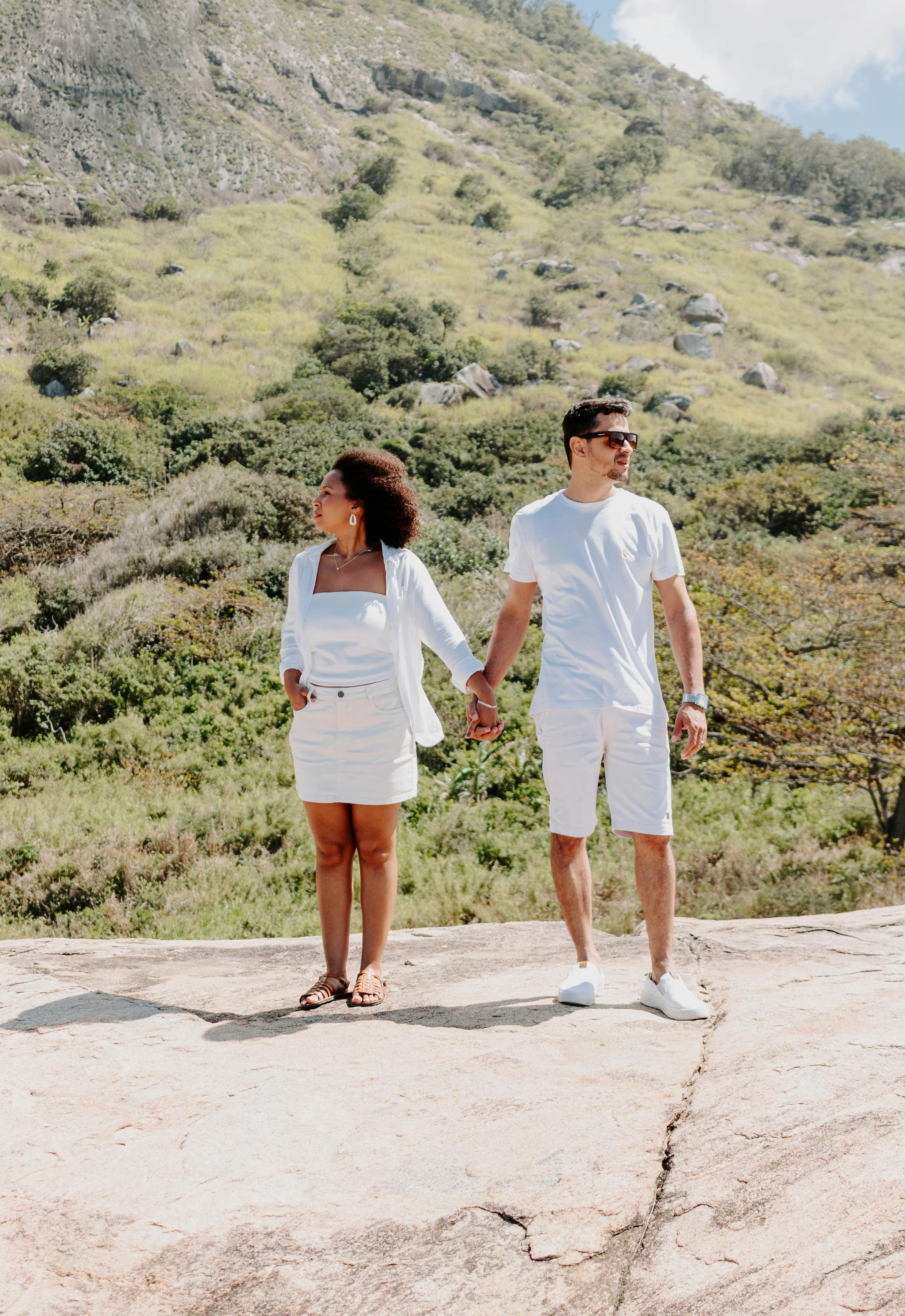 Women Clevage Photos, Download The BEST Free Women Clevage Stock Photos ...