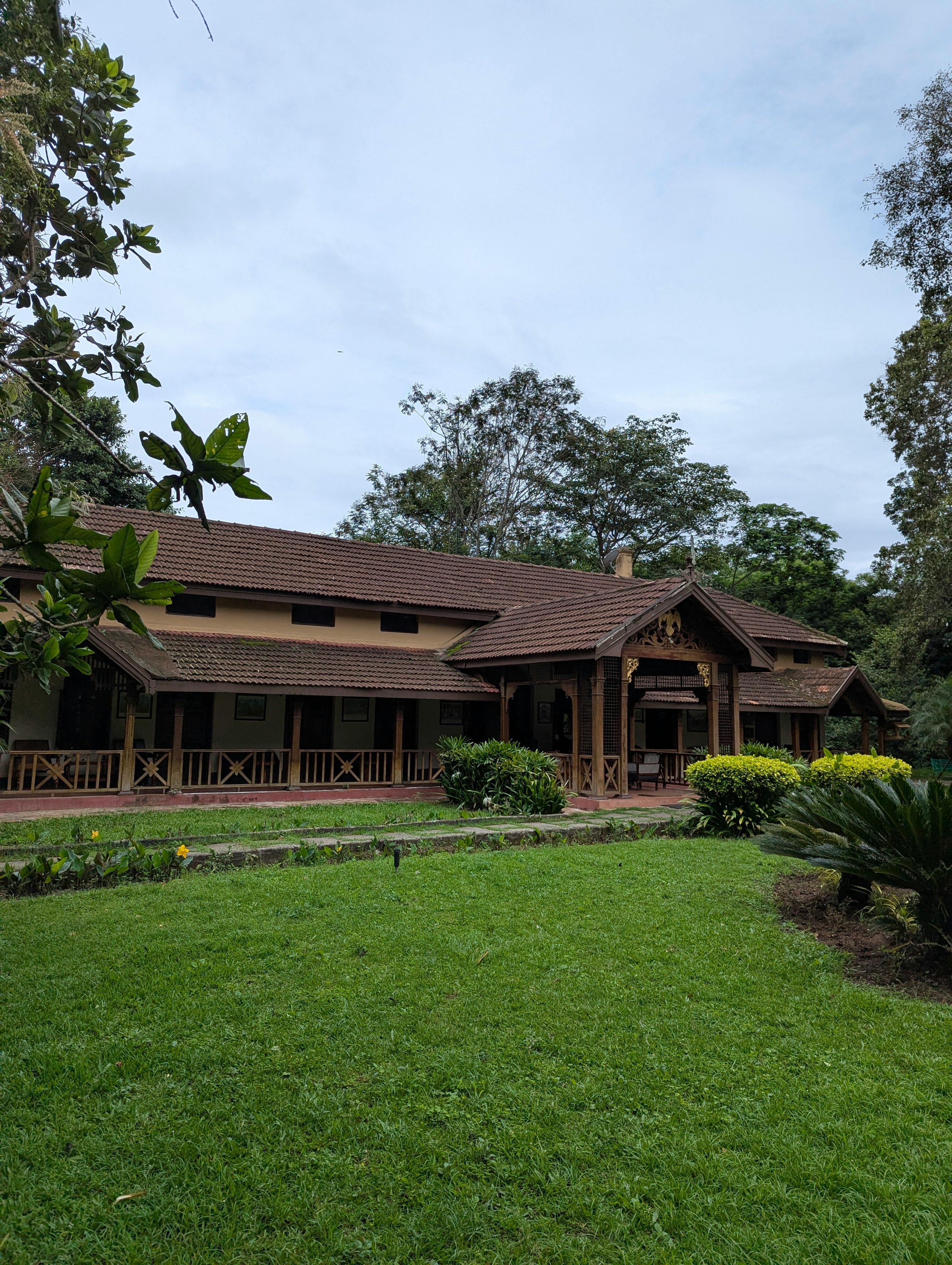 Aerial+View+Of+Montclair+Castle,+Saarland,+Germany Photos, Download The ...