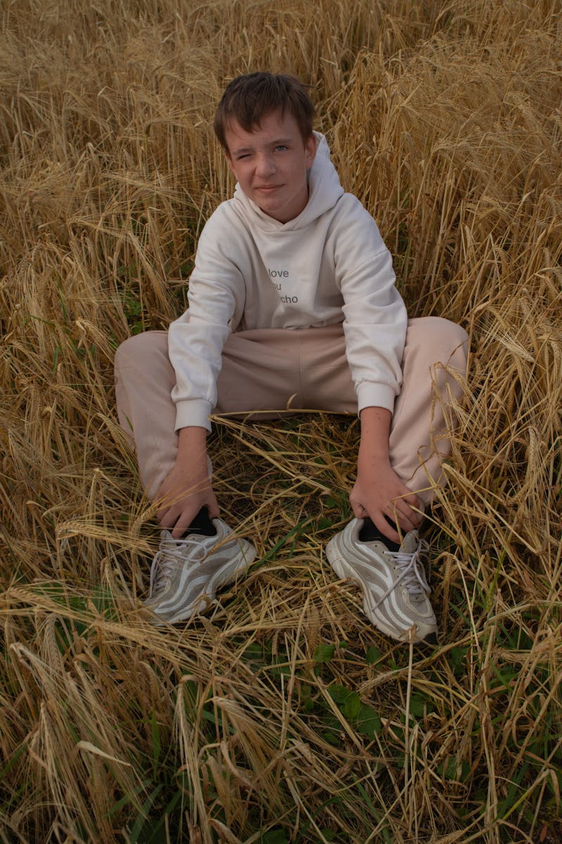 Teen In Nike Pros Photos, Download The BEST Free Teen In Nike Pros ...