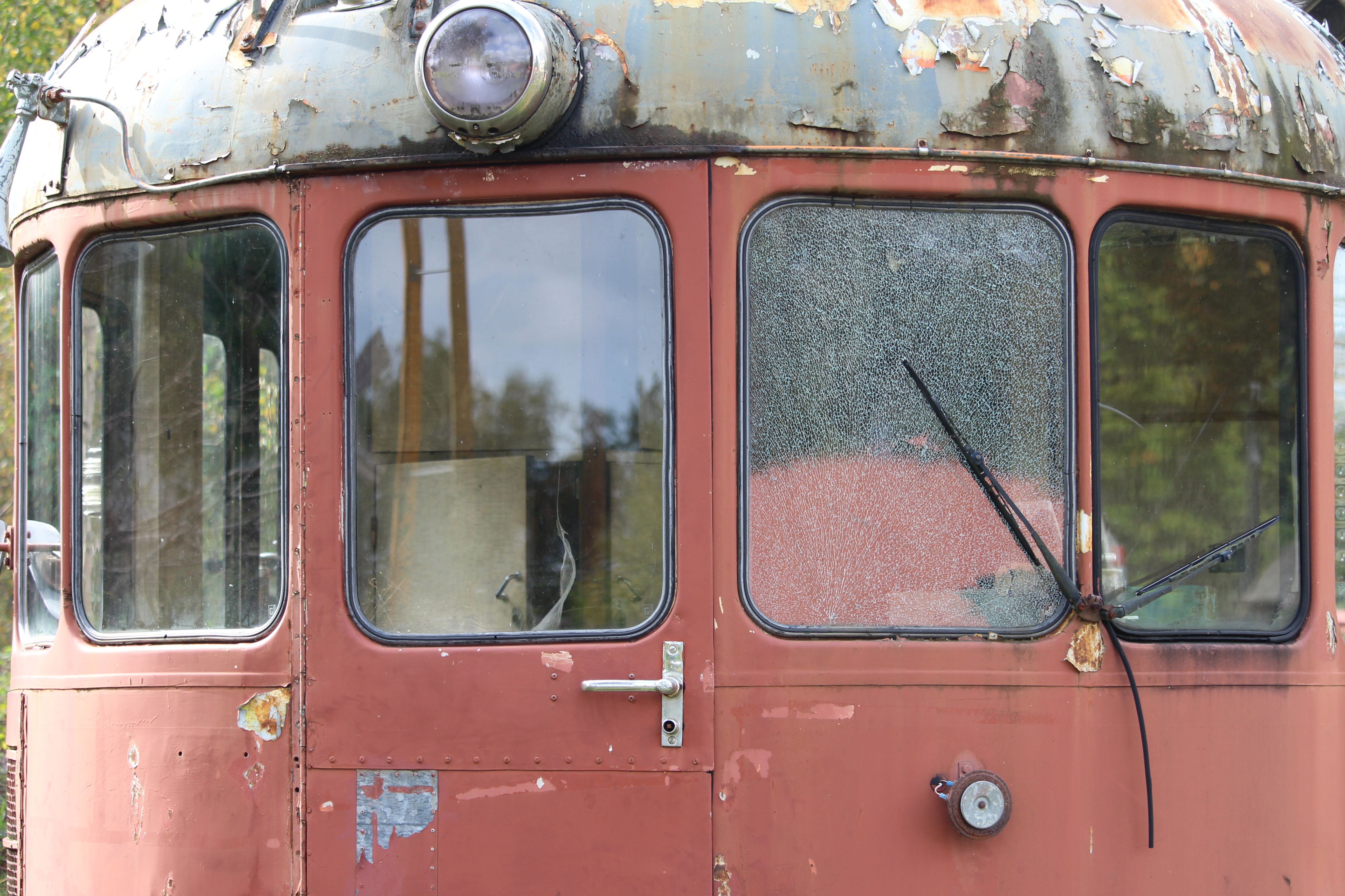 Close-up of Vintage Rusty Tram in Zviedrija · Free Stock Photo