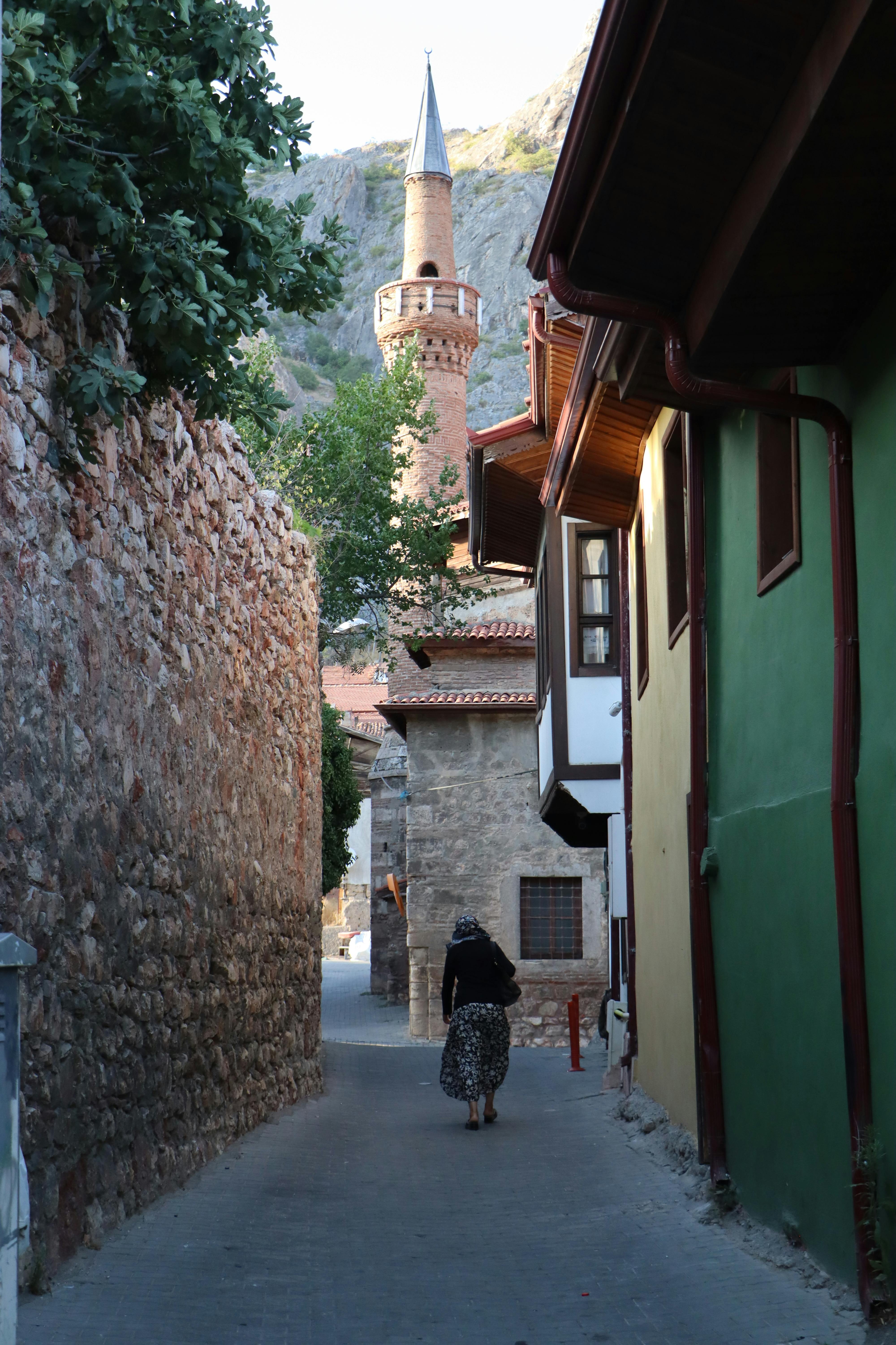 Women Clevage Photos, Download The BEST Free Women Clevage Stock Photos ...