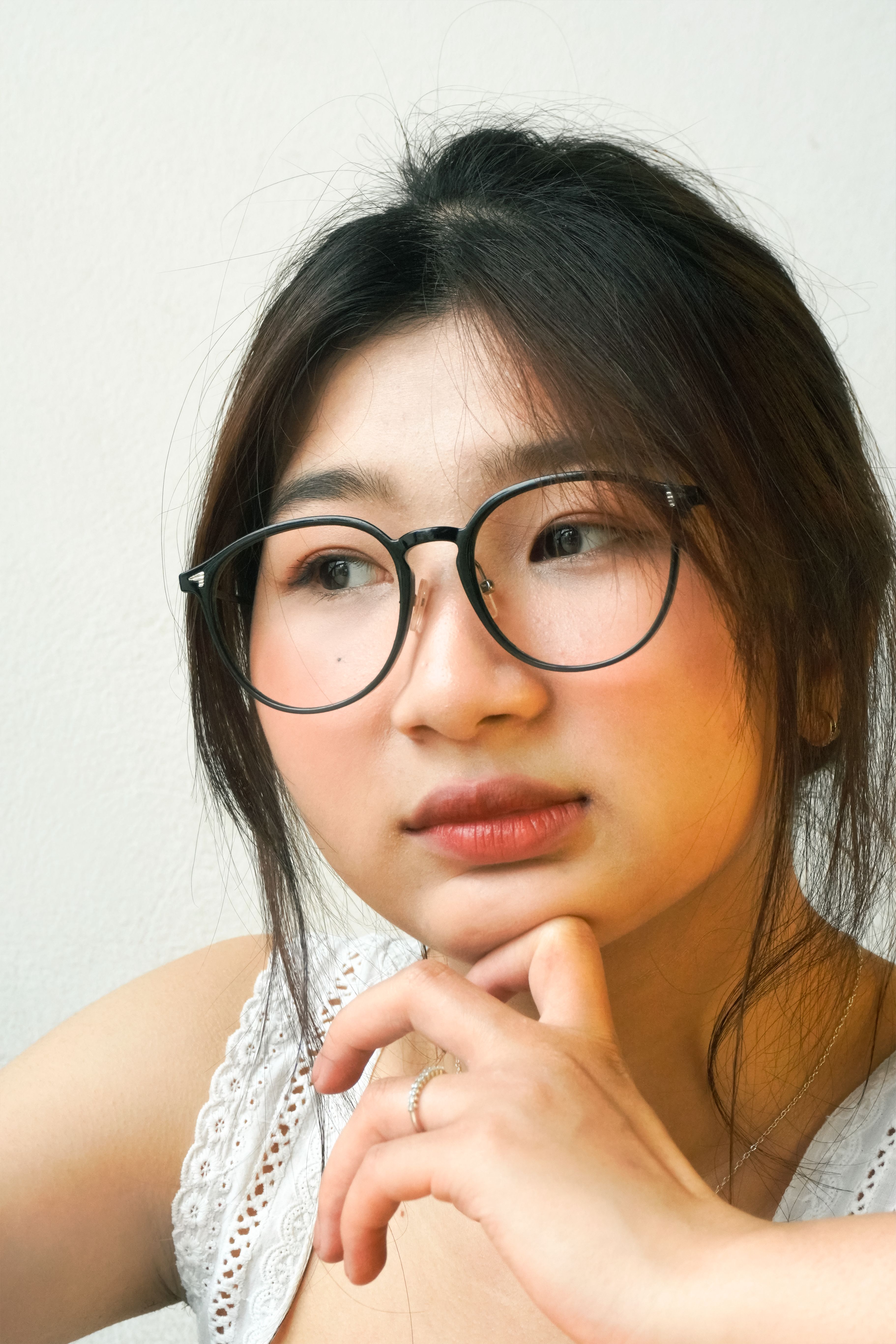 Glasses Cleavage Photos Download The Best Free Glasses Cleavage Stock 0362