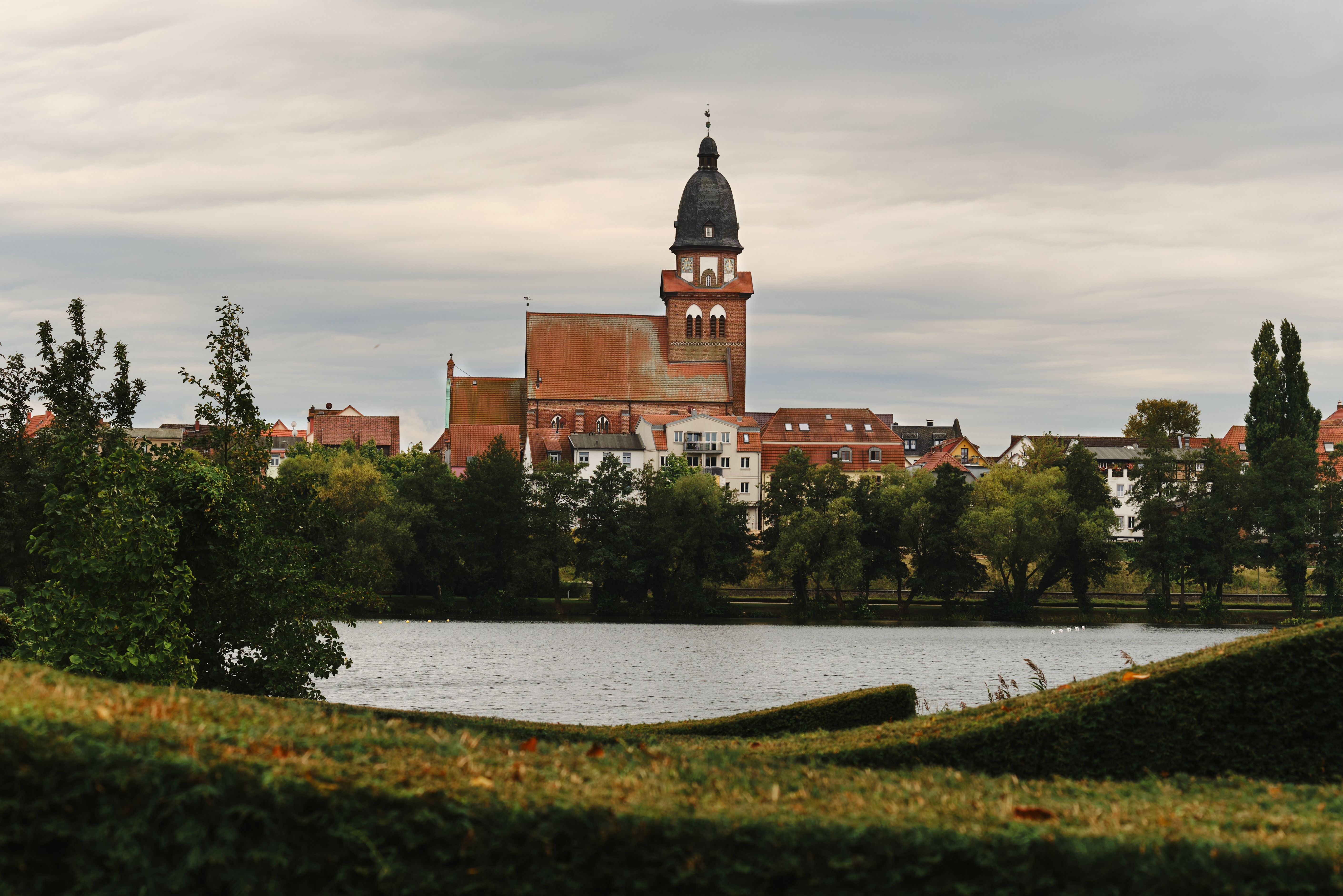 St. George's Church by Lake in Waren (Müritz) · Free Stock Photo