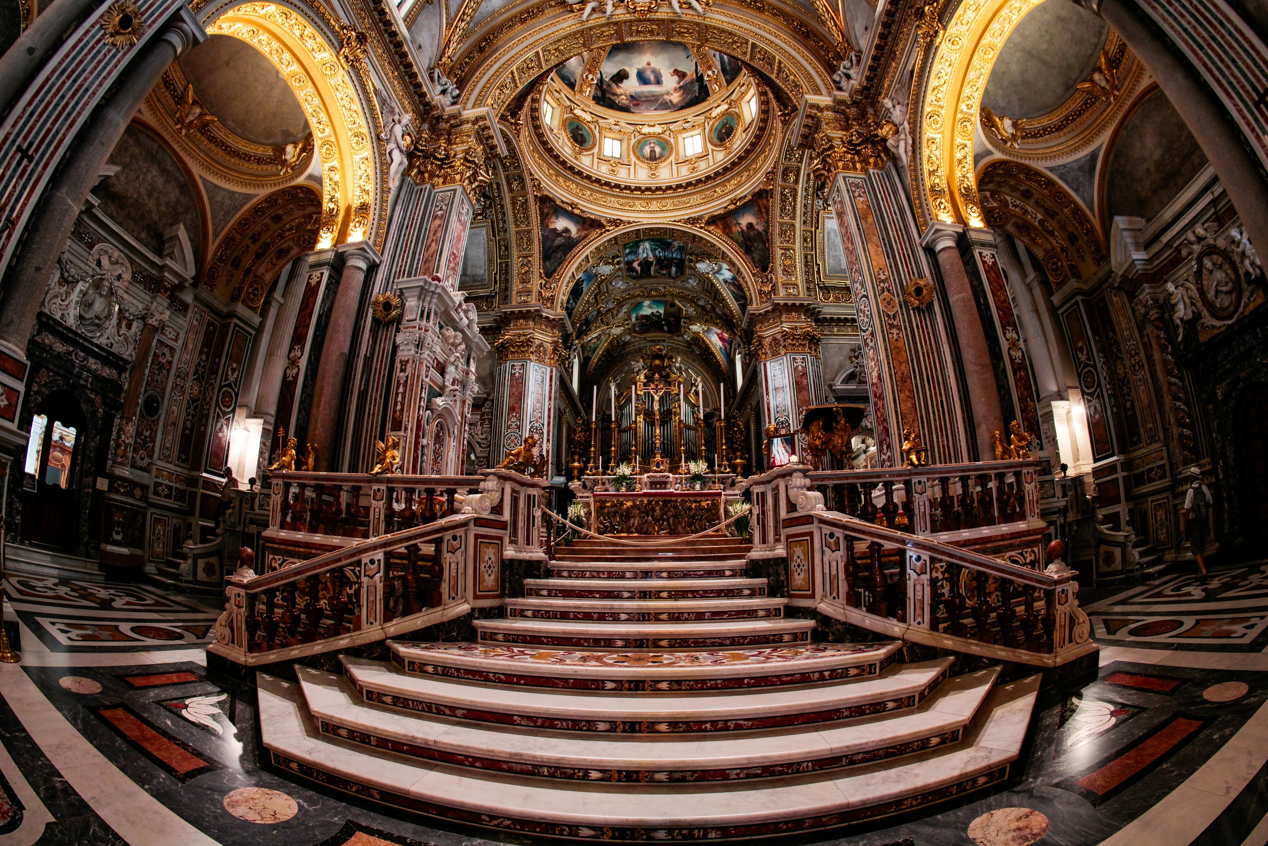 Opulent Interior of an Italian Baroque Church · Free Stock Photo